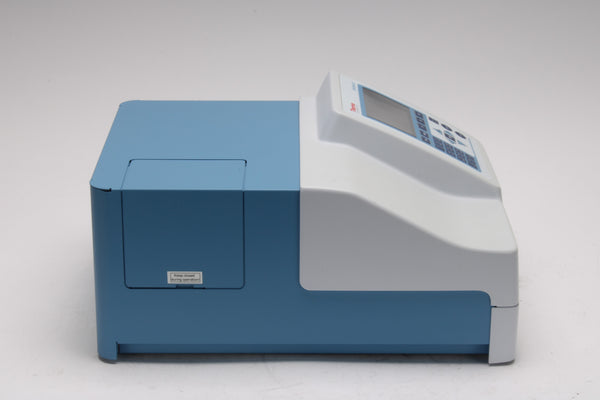Thermo Scientific 357 Microplate Photometer With Power Supply and Acce ...