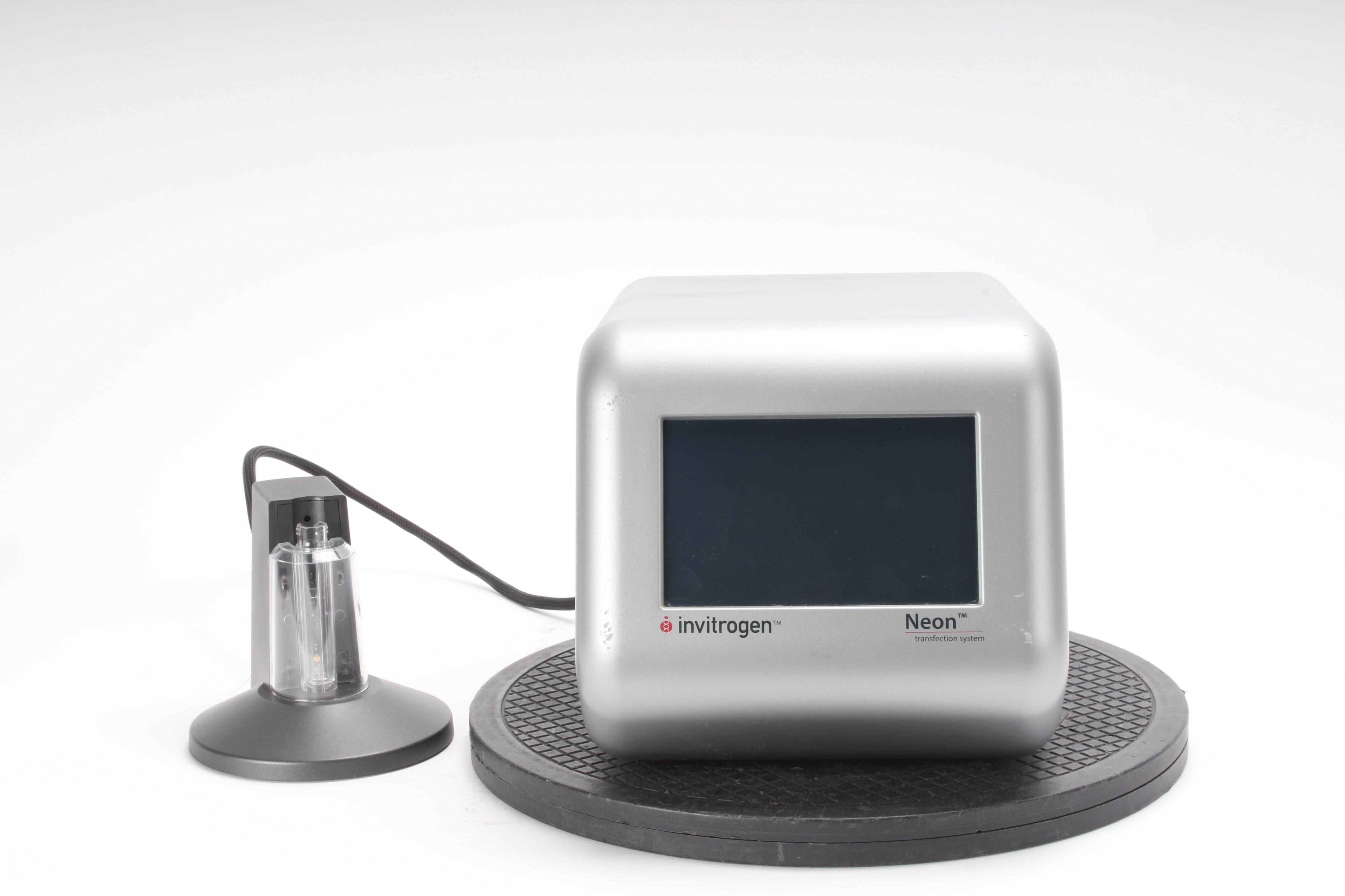 Thermo Fisher Invitrogen MPK5000 Neon Transfection System 1.06, 1.11 W ...