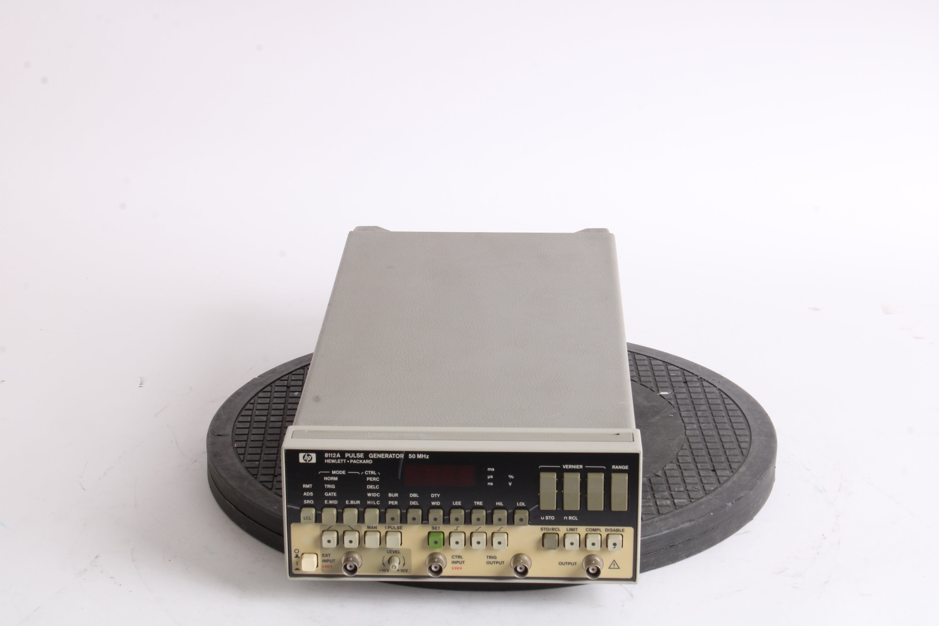 HP Agilent Keysight 8112A 50 MHz Function / Pulse Generator - AS IS Pa ...
