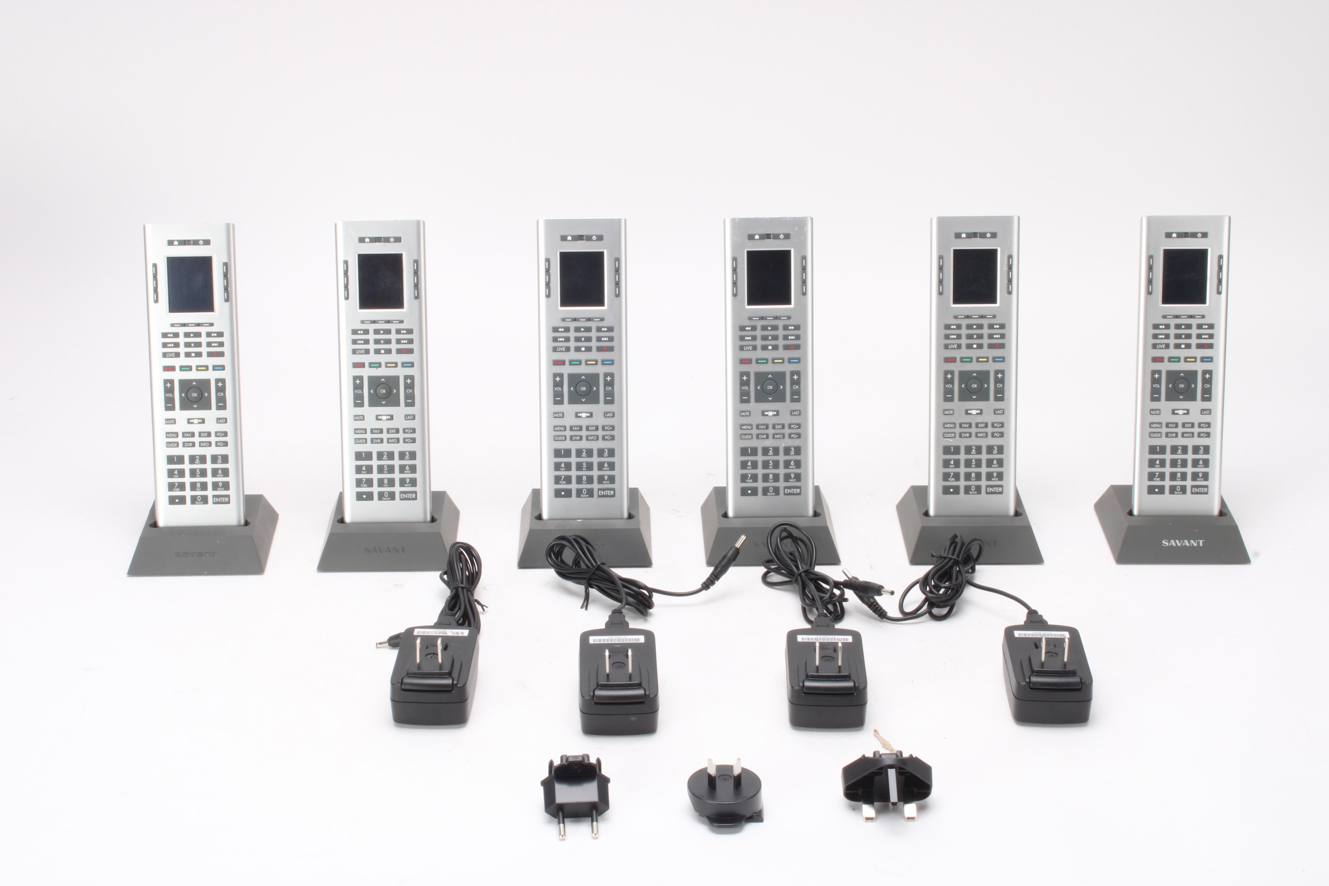Savant 6x SUR-0500 Universal Remote W/ SSB-0500-00 Base Charging Stati ...