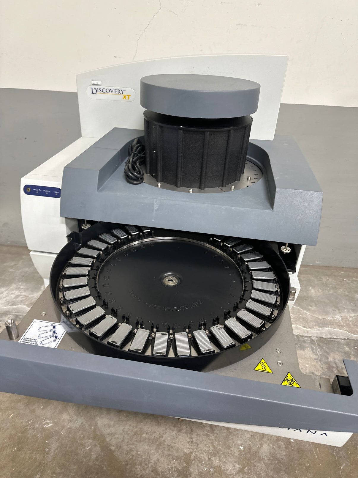 Ventana Discovery XT 750-701 Automated Slide Staining System 8 fluid c ...