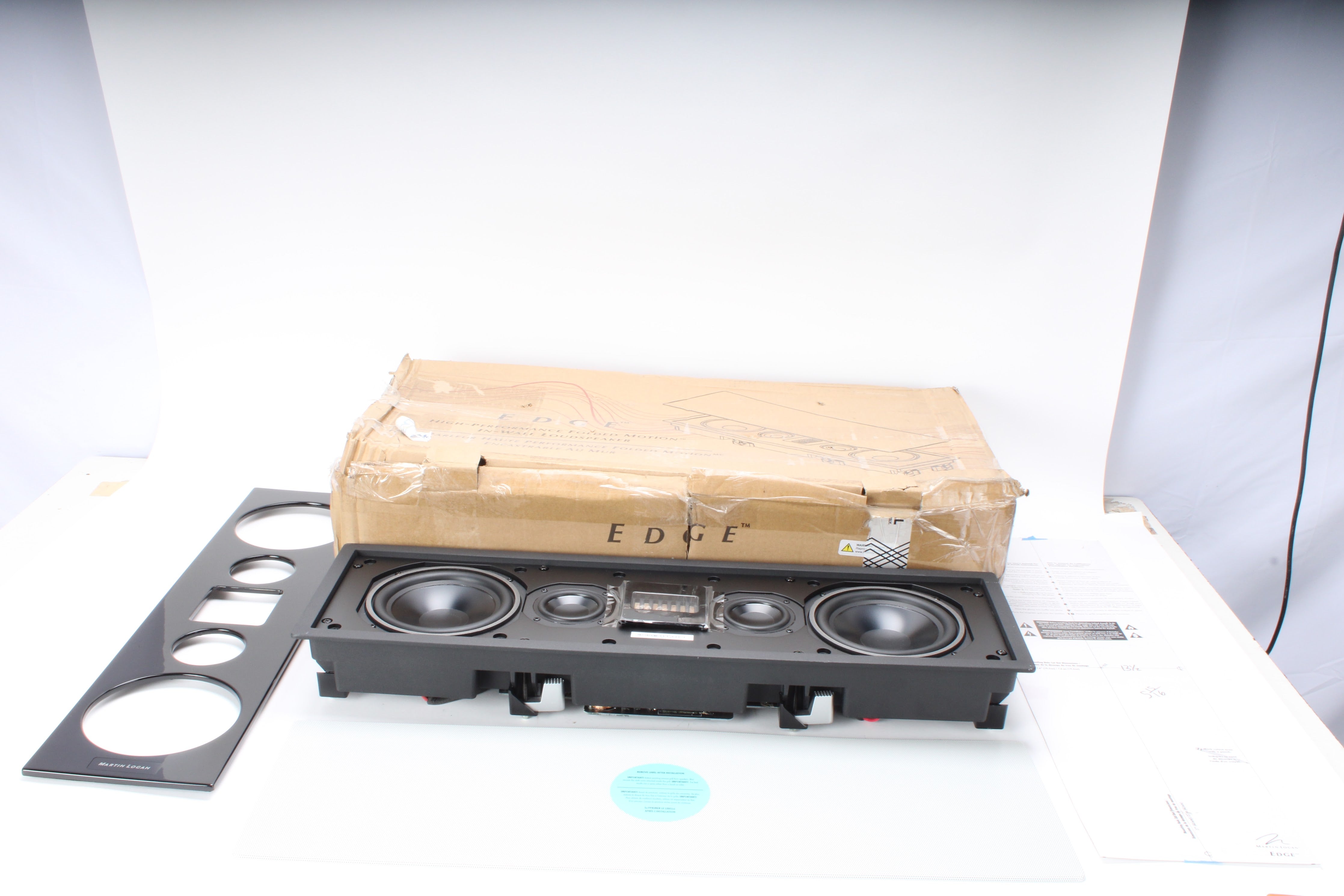 Martin Logan Edge In-Wall Speaker With Grill and Frame Cover - Fair Co ...