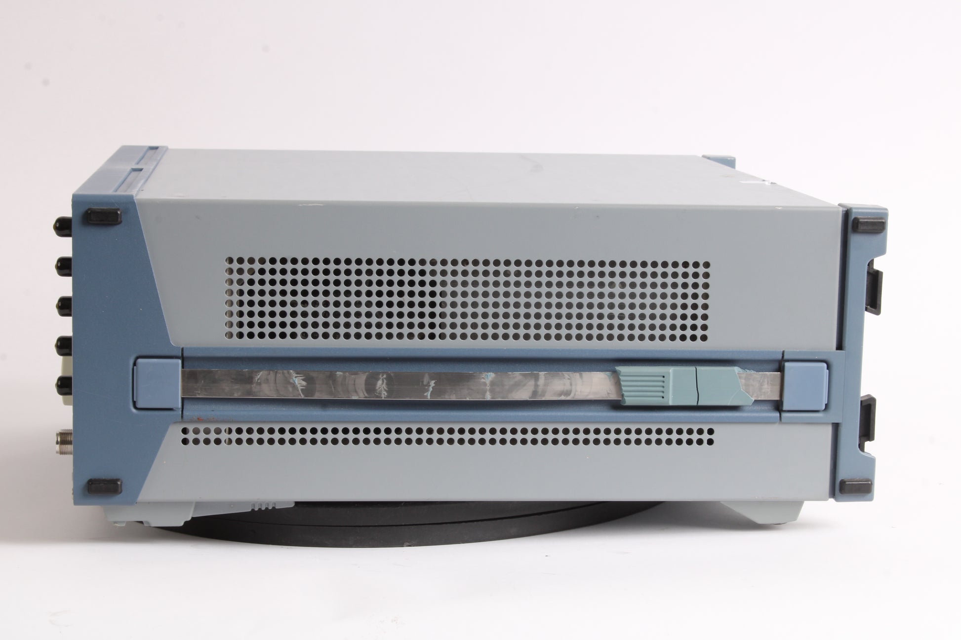 Rohde & Schwarz SMIQ 06B 300 kHz 6.4 Ghz Signal Generator K19 B60 B1 B ...