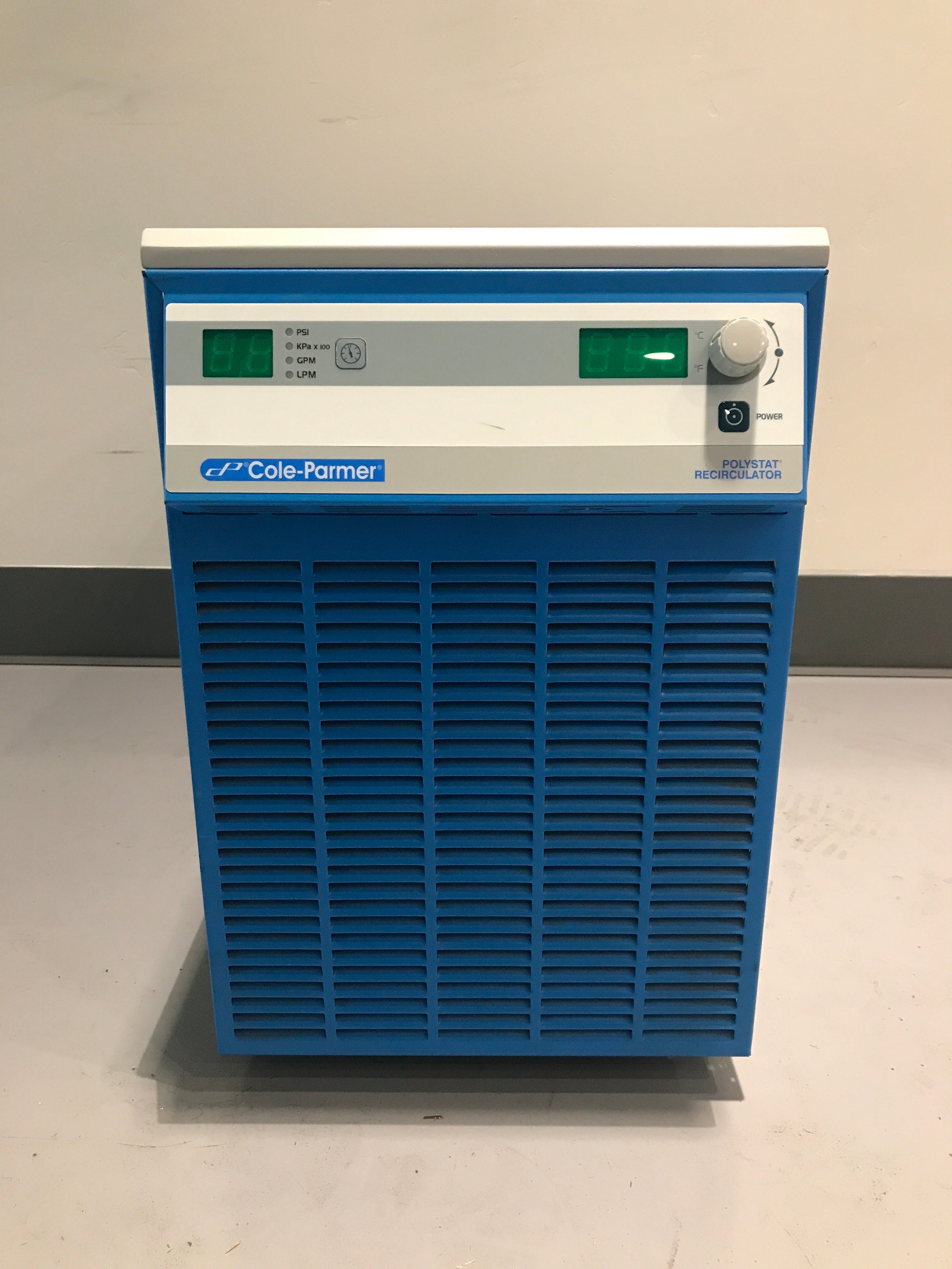 Cole Parmer 12920-00 Recirculating Chiller 5260M31C110B - Fair Conditi ...