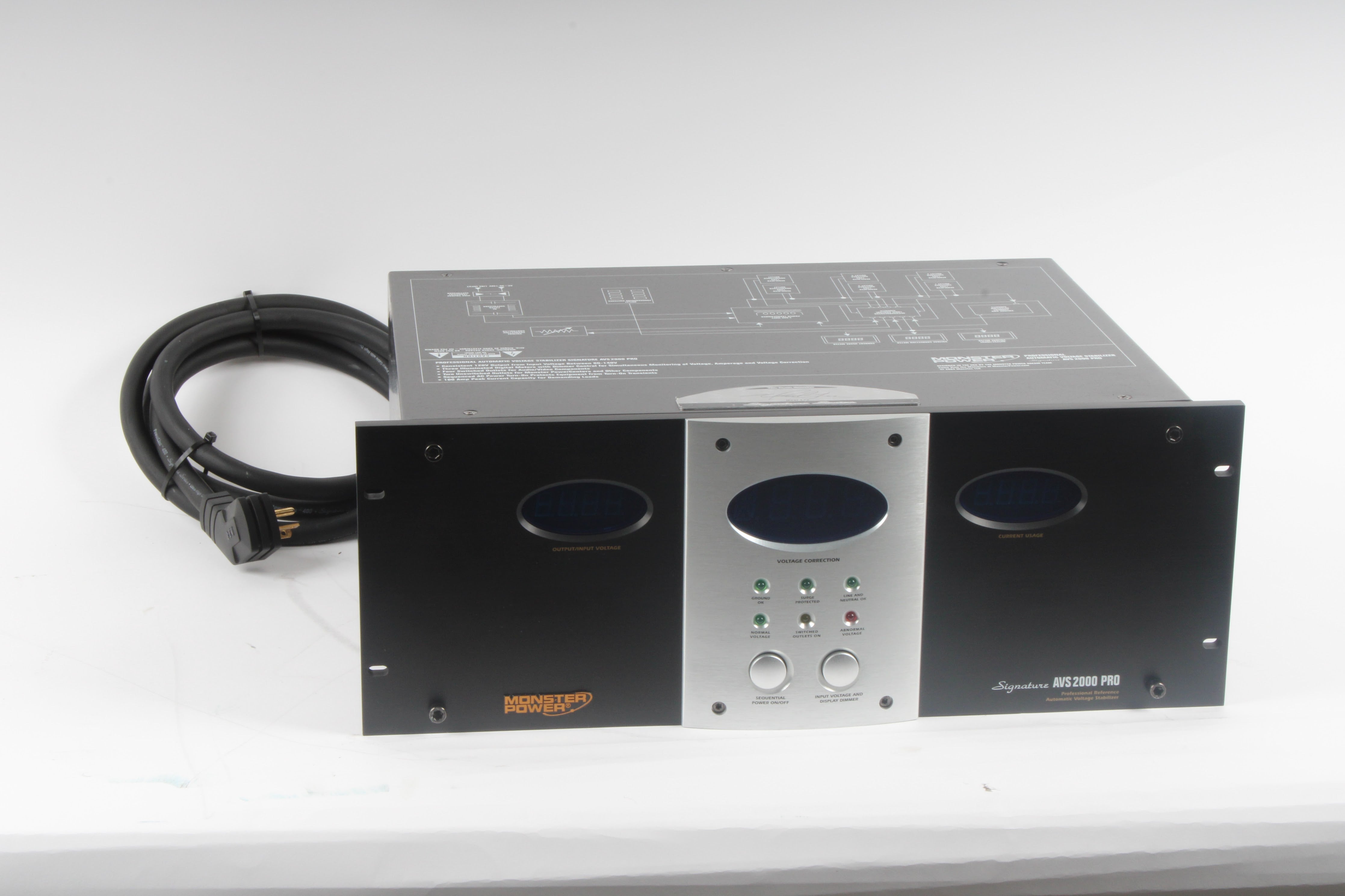 Monster Power AVS 2000 PRO Power Conditioner and Voltage Stabilizer ...