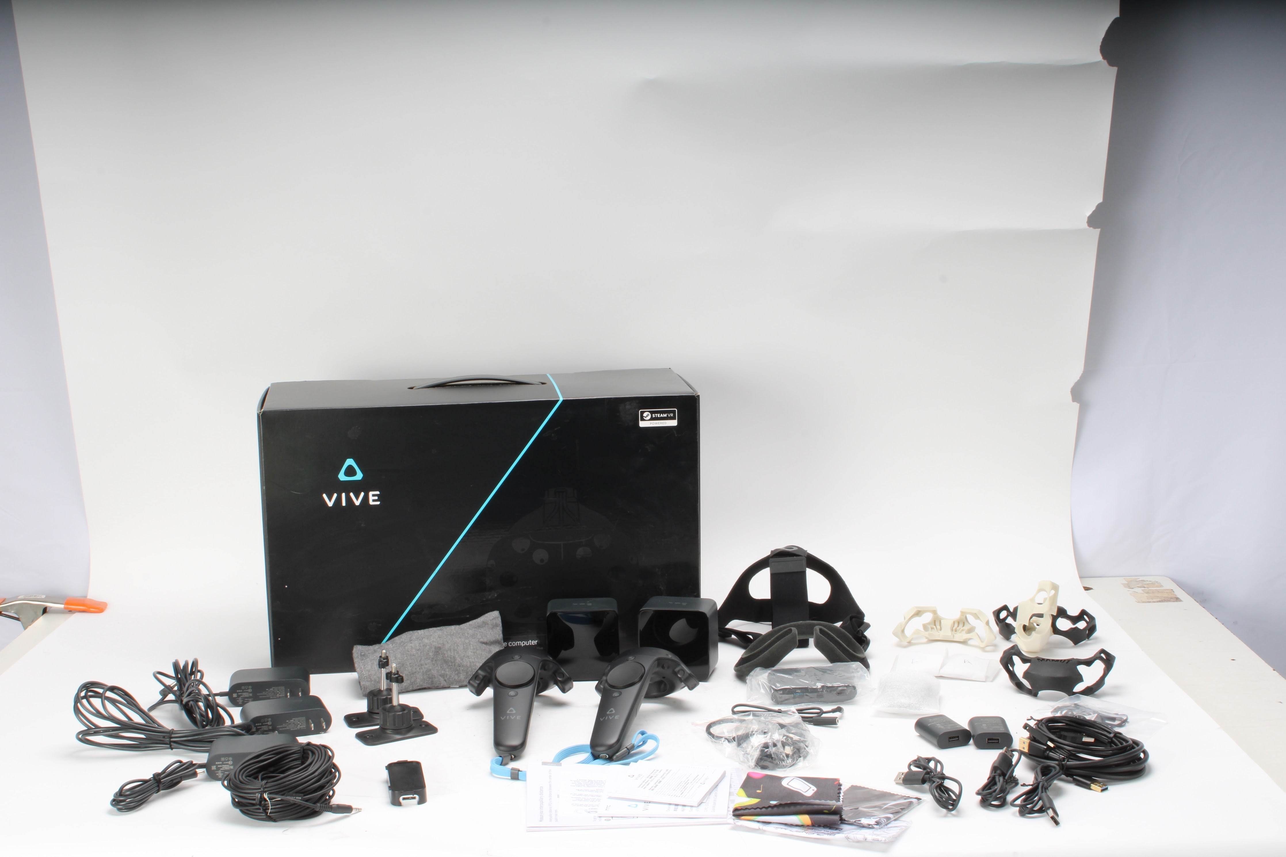 HTC Vive Virtual Reality VR Base Stations, Hand Controllers and Access ...