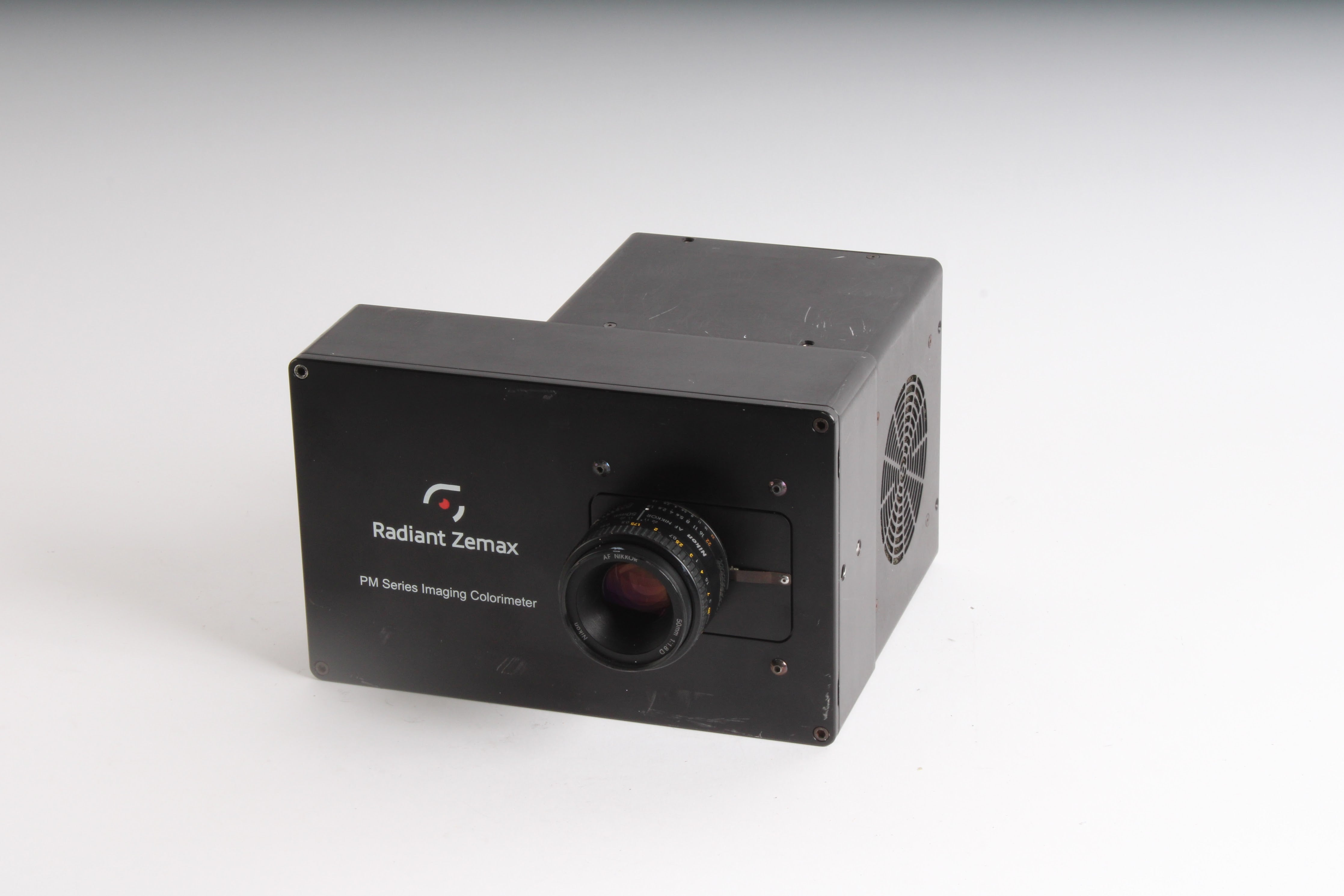 Radiant PM-1433F-1 Imaging Colorimeter - Missing Screws – NTC Tech