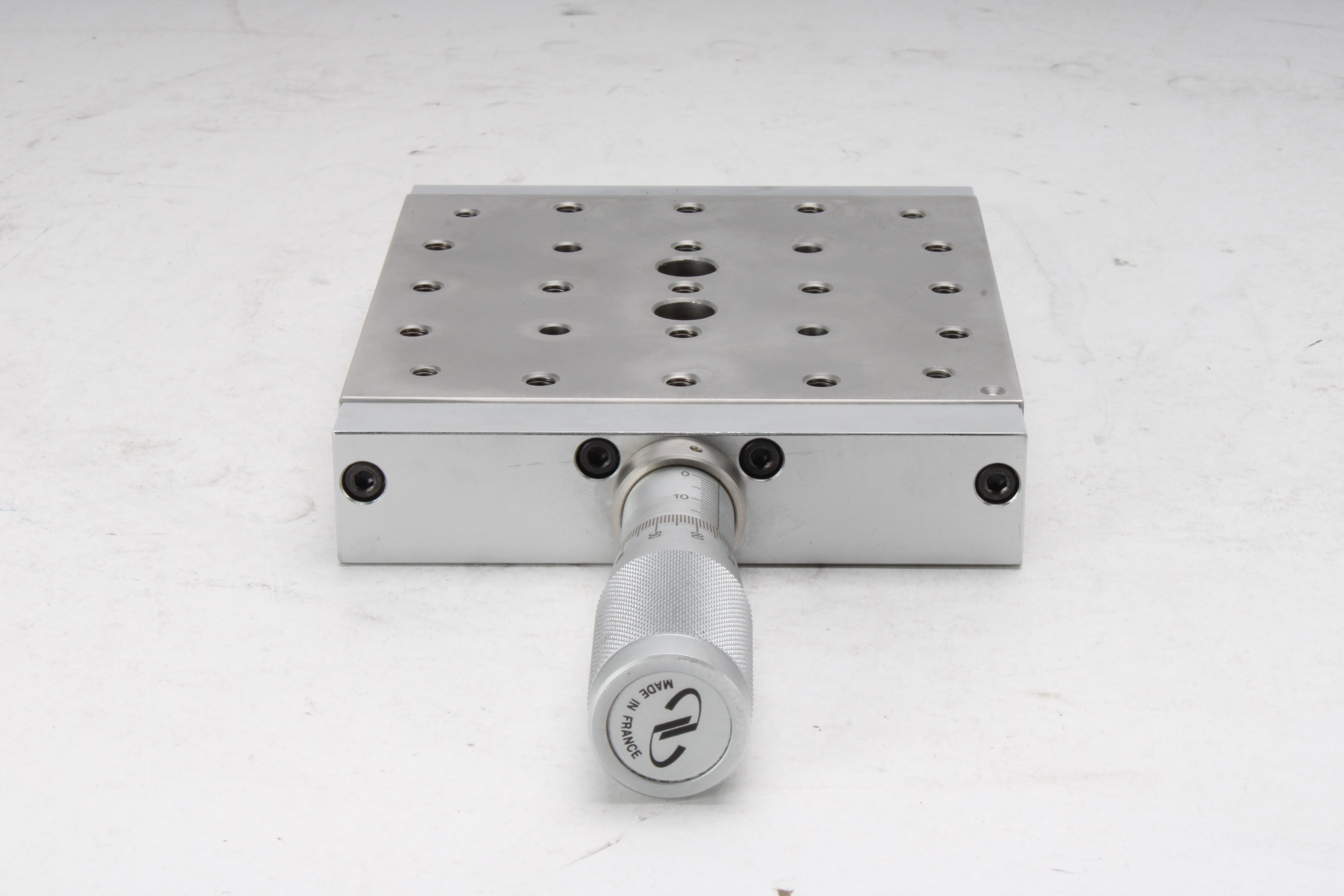 Newport M-UMR-12.40 Linear Stage With BM25.40 Micrometer Head 40mm Tra ...