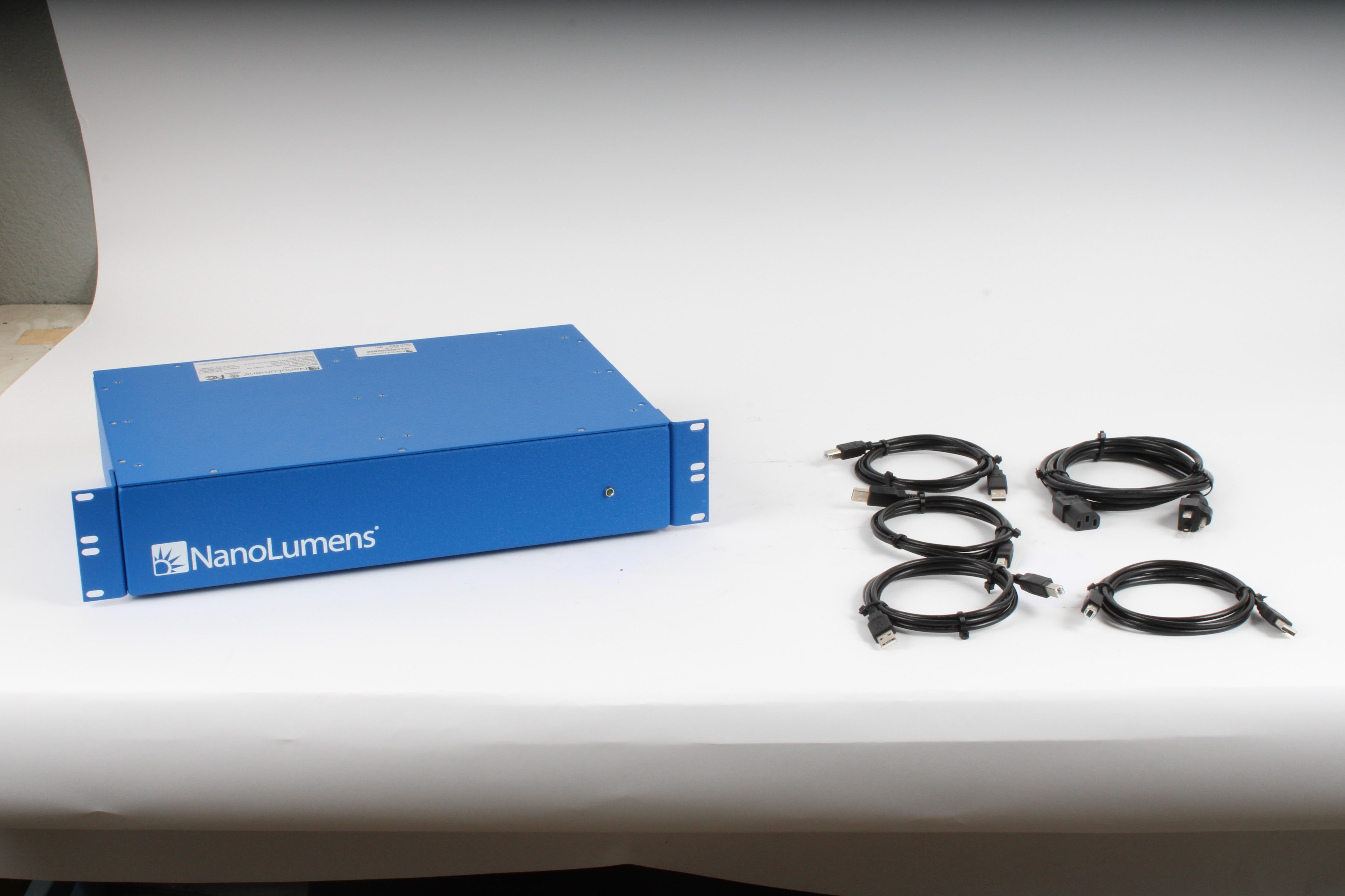 NanoLumens ADCU-0027 Display Interface With USB Cord and Power Cord – NTC Tech