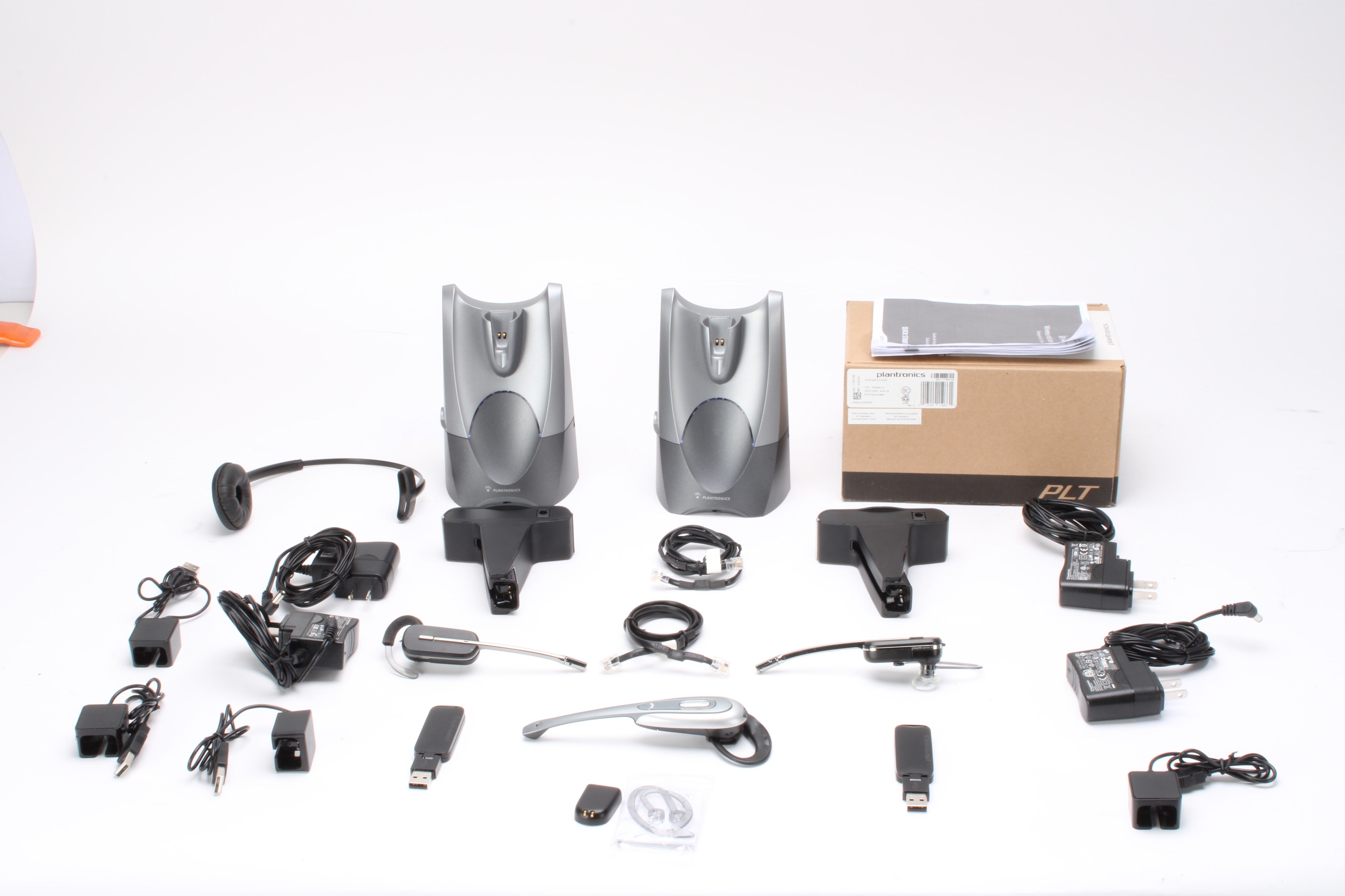 Plantronics CS50 & Savi 440 Wireless Headset System With Accessories ...
