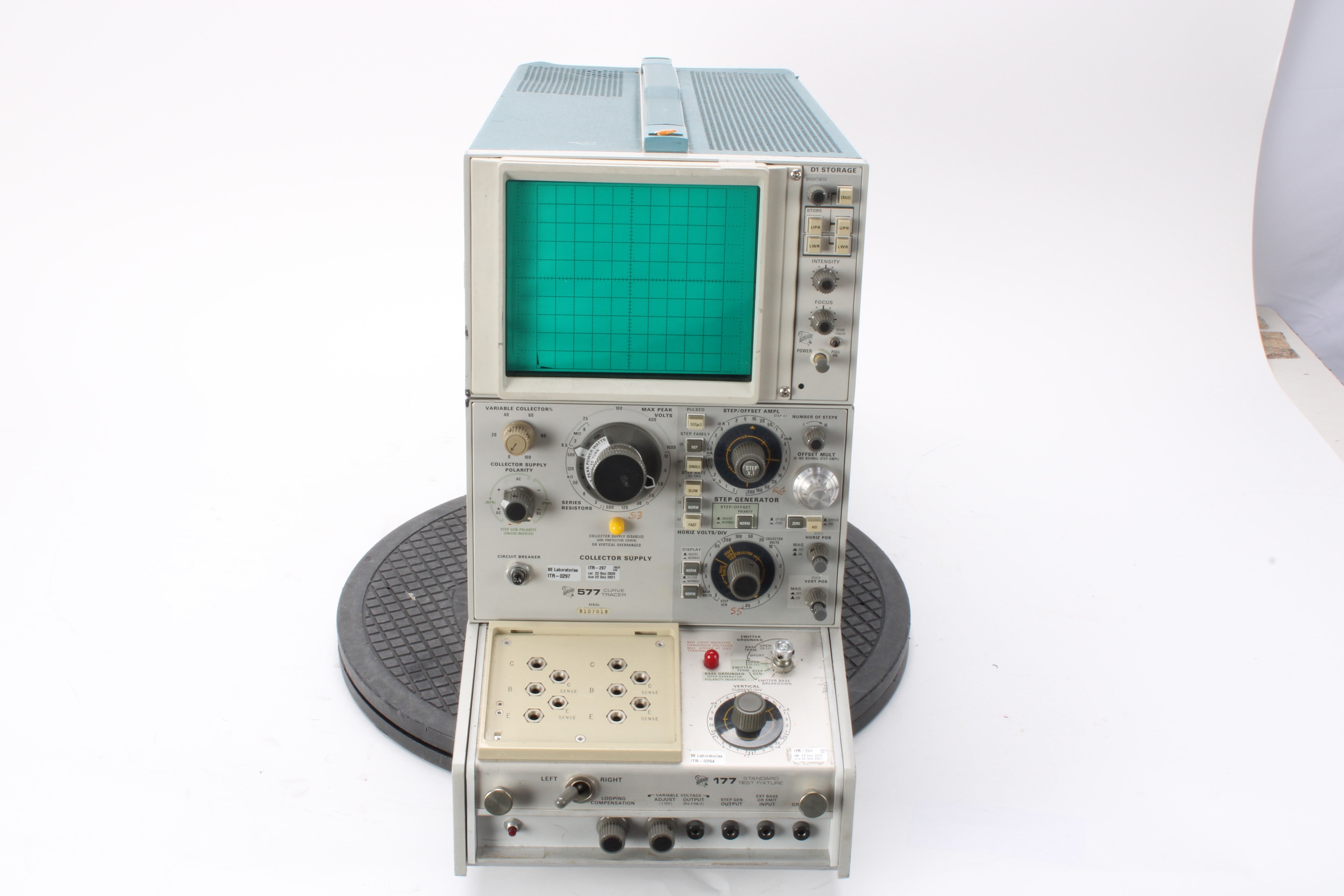 Tektronix 577 Curve Tracer With 177 Test Fixture - AS IS For Parts or ...