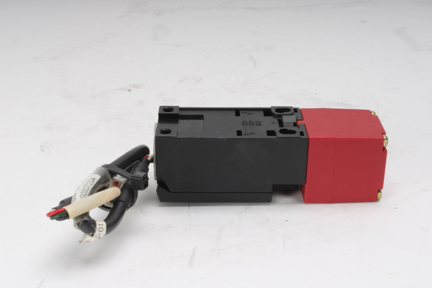 Omron D4DS-2AFS Safety Interlock Switch – NTC Tech