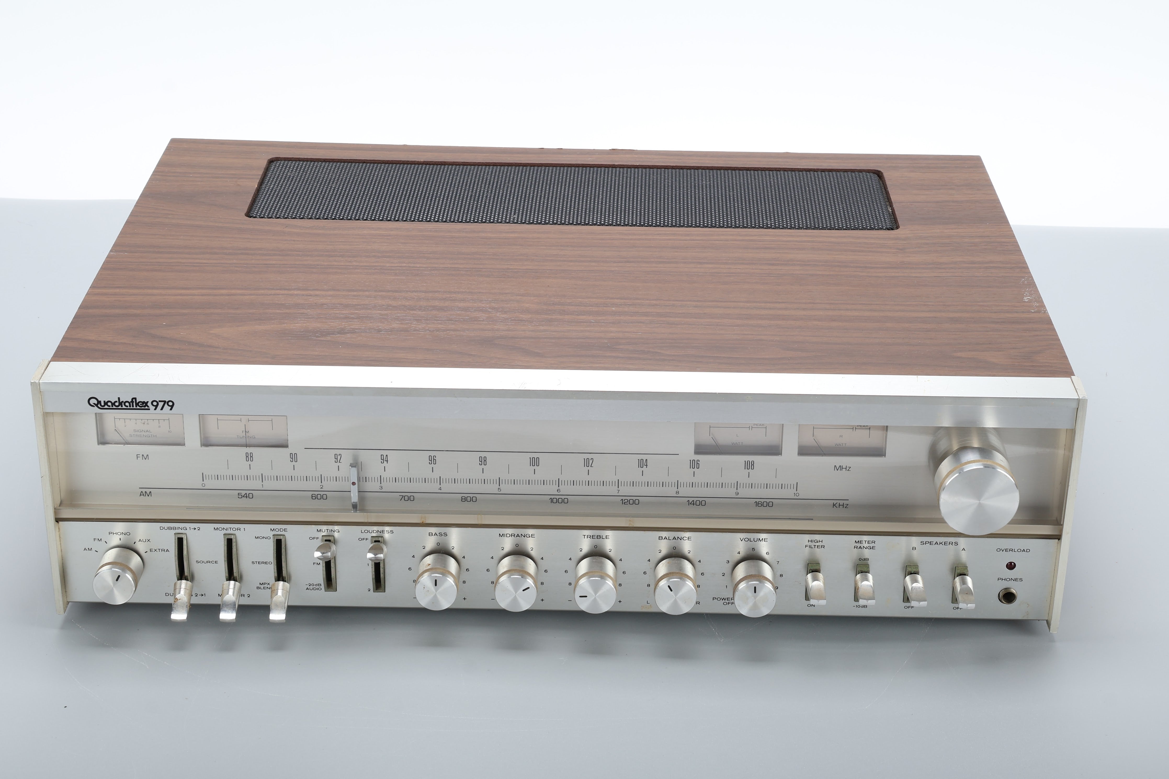 Quadraflex 979 AM / FM Audio Radio Stereo Receiver – NTC Tech