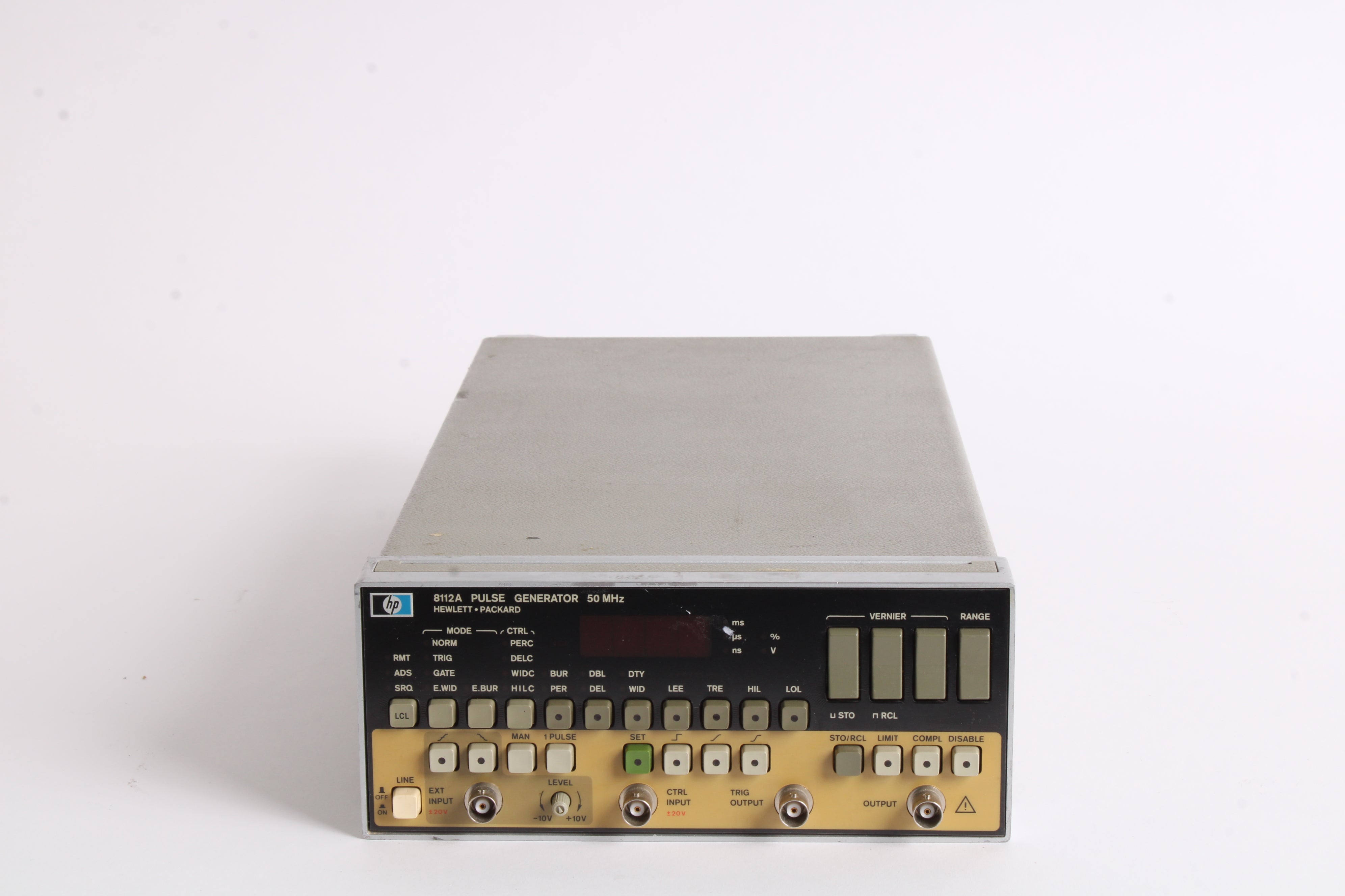 HP Agilent 8112A 50 MHz Pulse Generator - AS IS Parts or Repair - Does ...