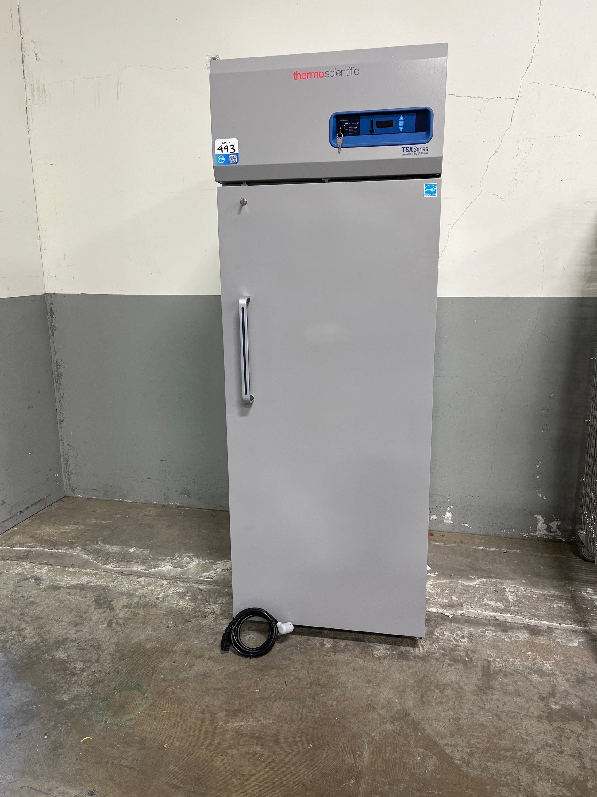 Thermo Scientific Series TSX2320FA High-Performance -20C Lab Upright F ...