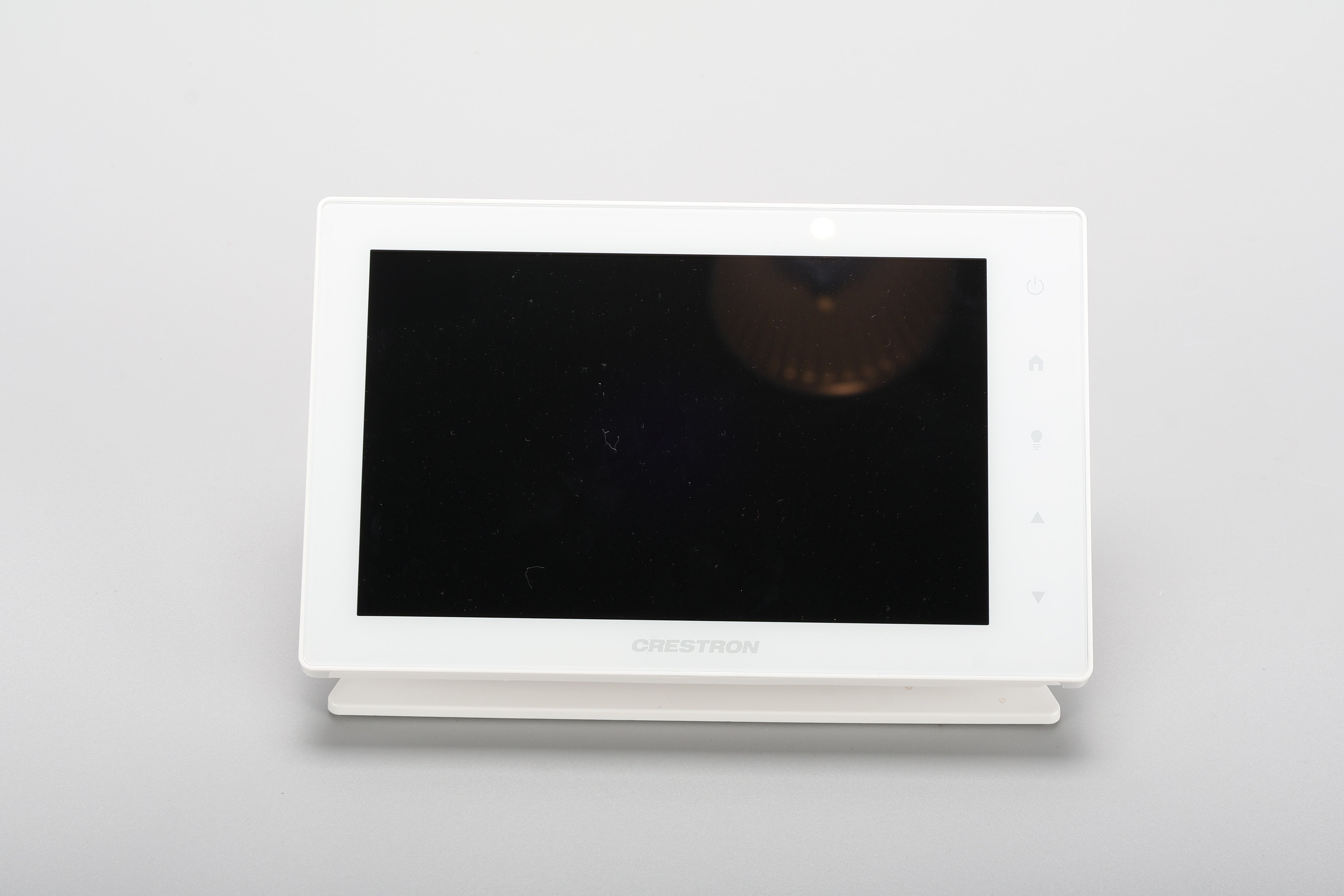 Crestron TSW-752-W-S Touch Screen With TSW-750-TTK-W-S Enclosure – NTC Tech