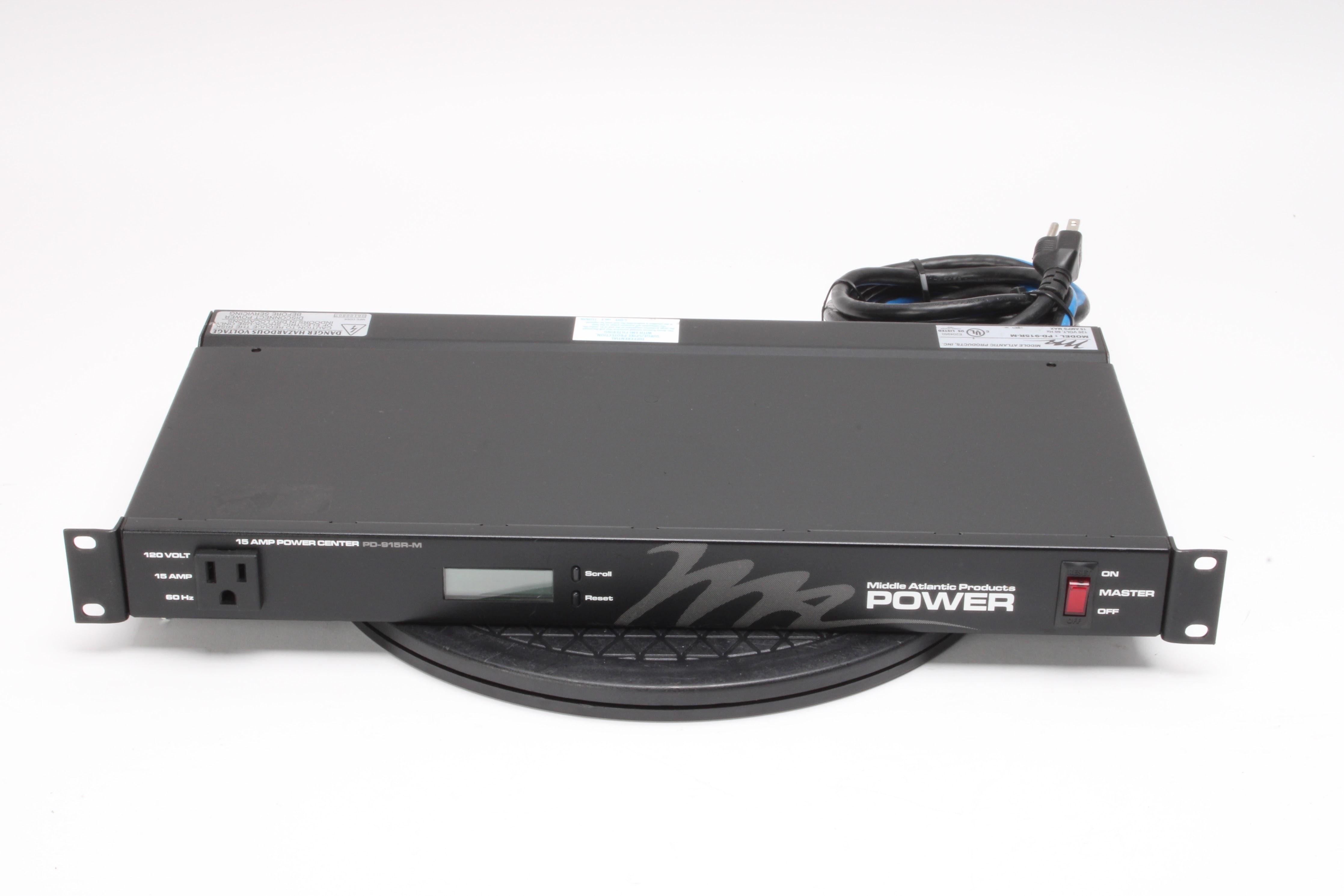 Middle Atlantic PD-915R-M 9Outlet 15A Rack Mount Power Distribution Un ...