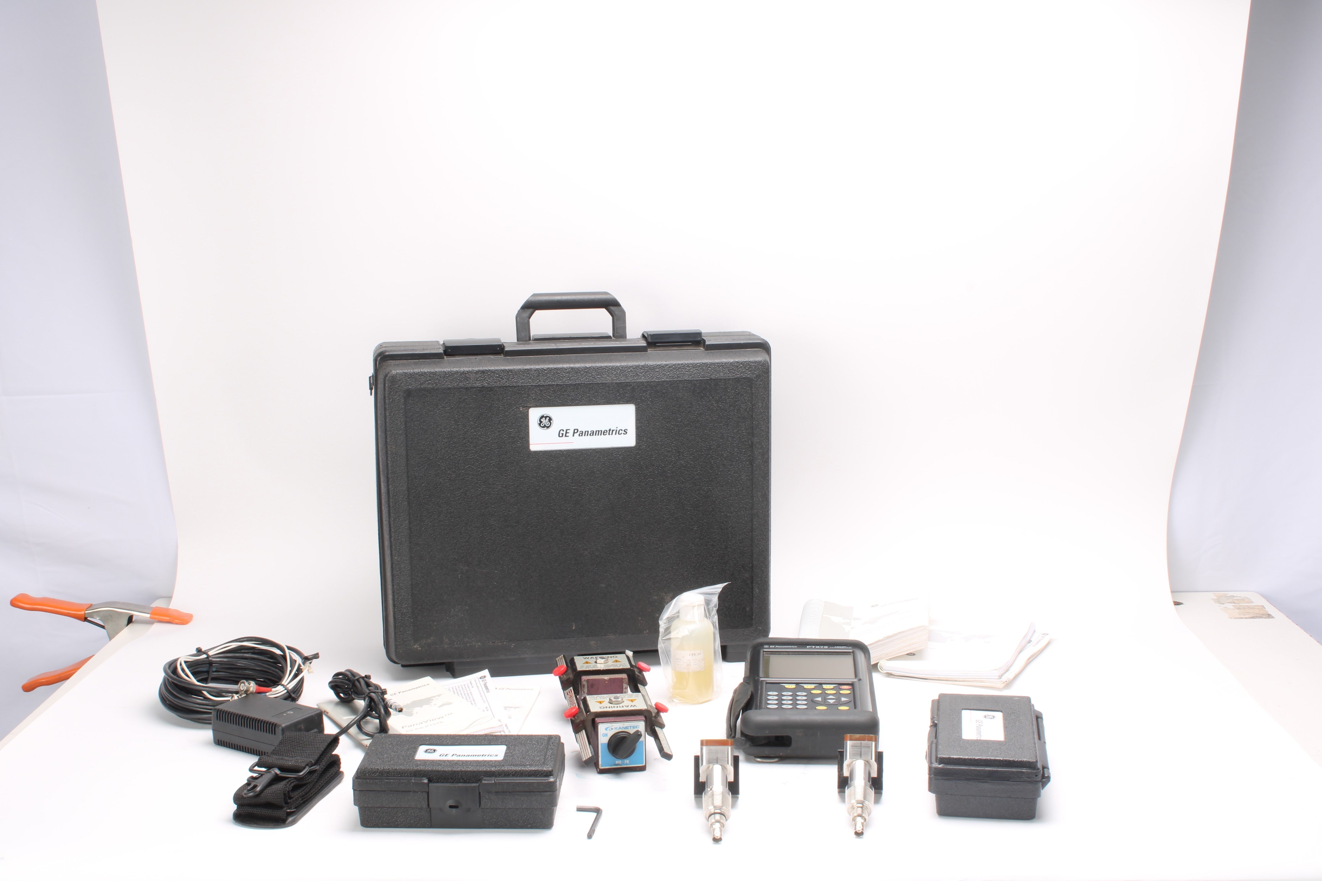 GE PT878 Panametrics Liquid Flowmeter W/ 2x Kanetec MB-PR and 2x CRS-1 ...