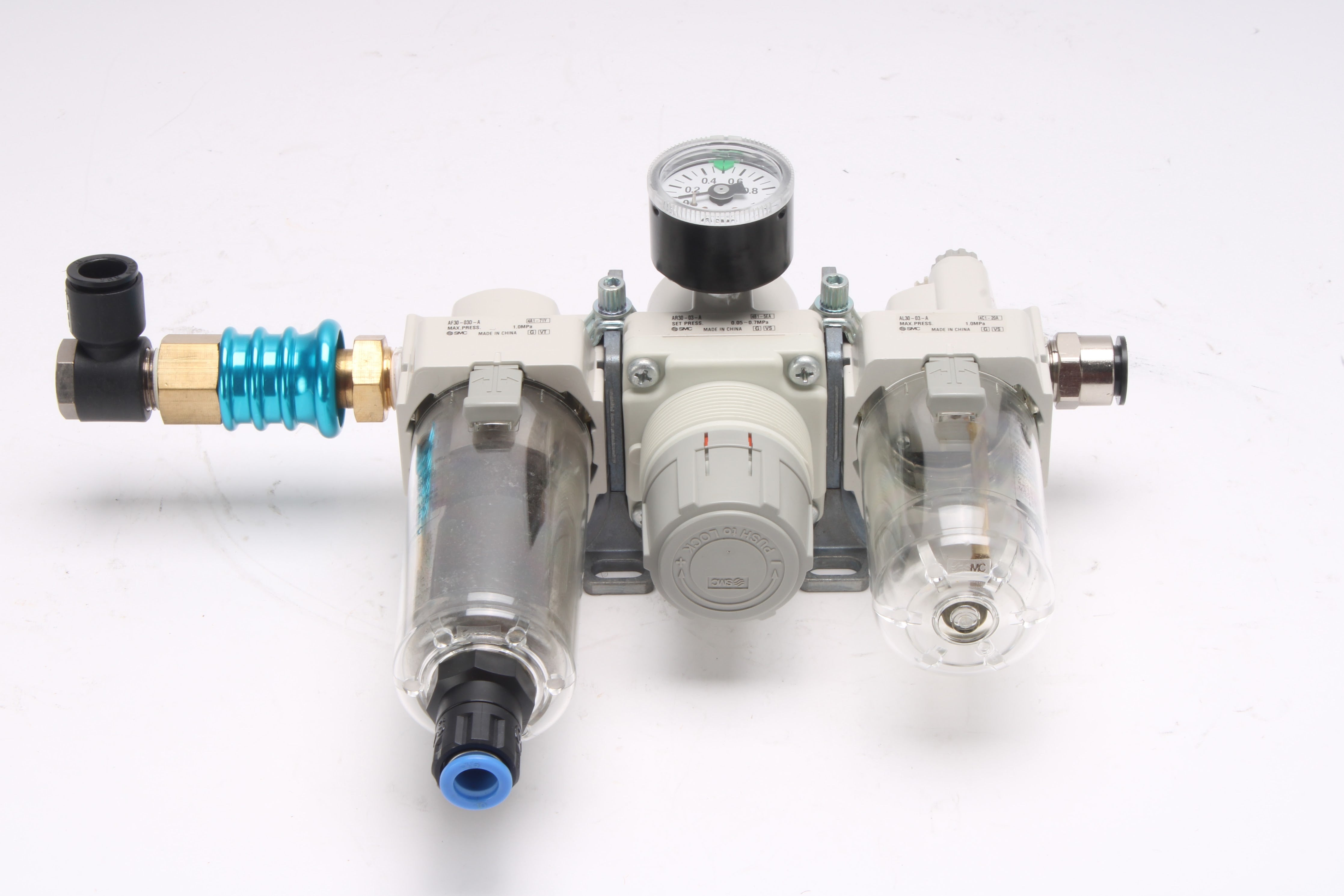 SMC AF30-03D-A Filter With AR30-03G-A Regulator and AL30-03-A Filter ...