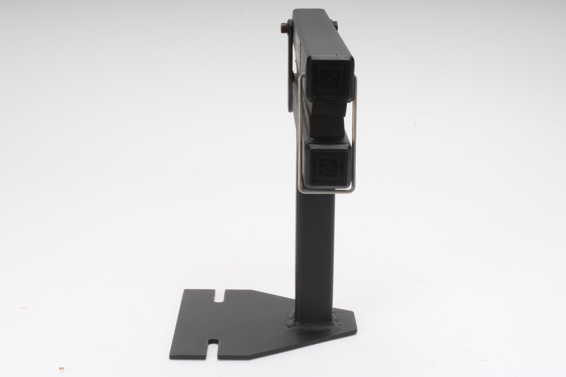 Newport CMS Cable Management System – NTC Tech