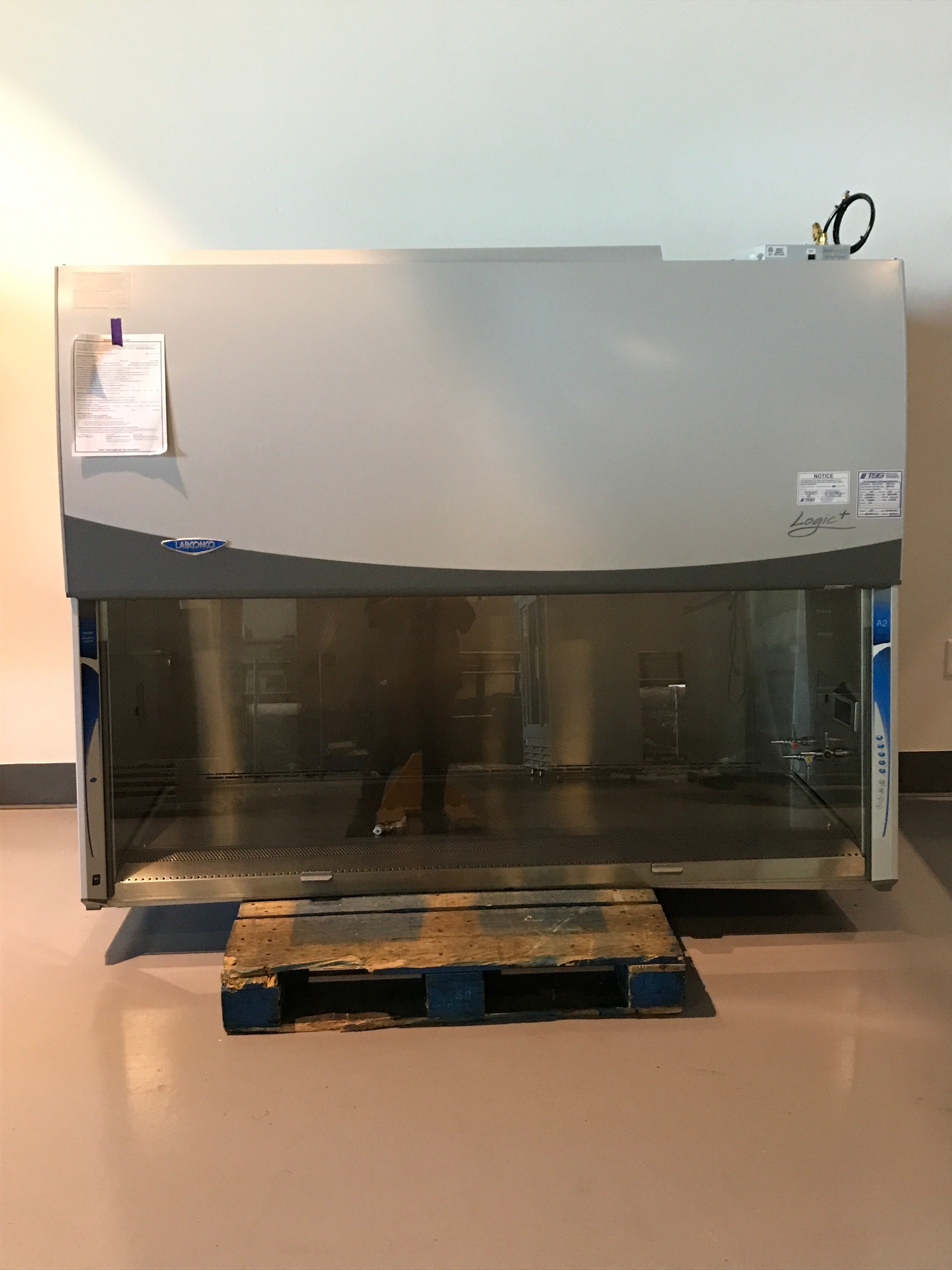 Labconco 30261000130519A 6' Purifier Logic+ Class II A2 Safety Cabinet ...