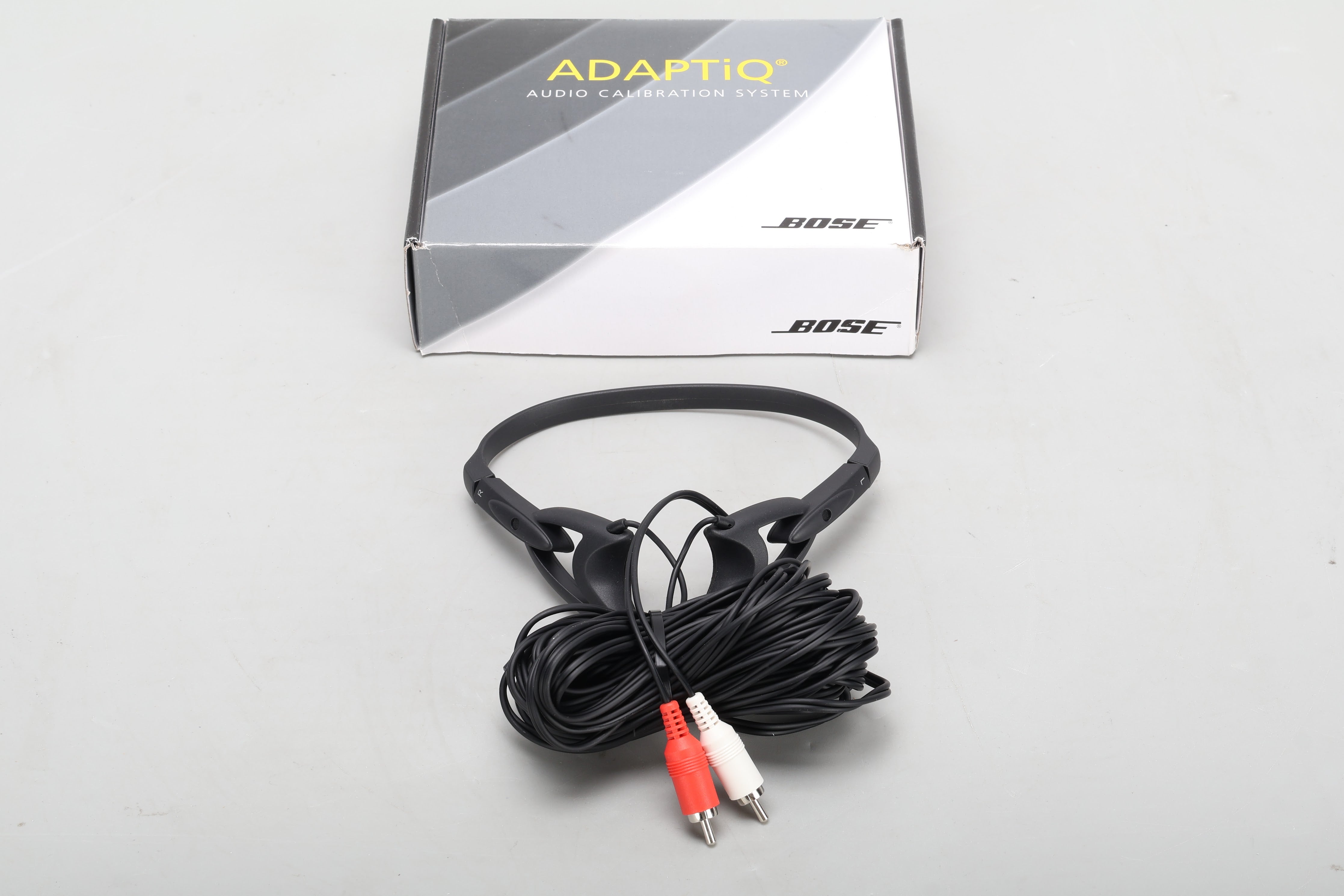 Bose Adaptiq Audio Calibration System With RCA Inputs and Original Box ...