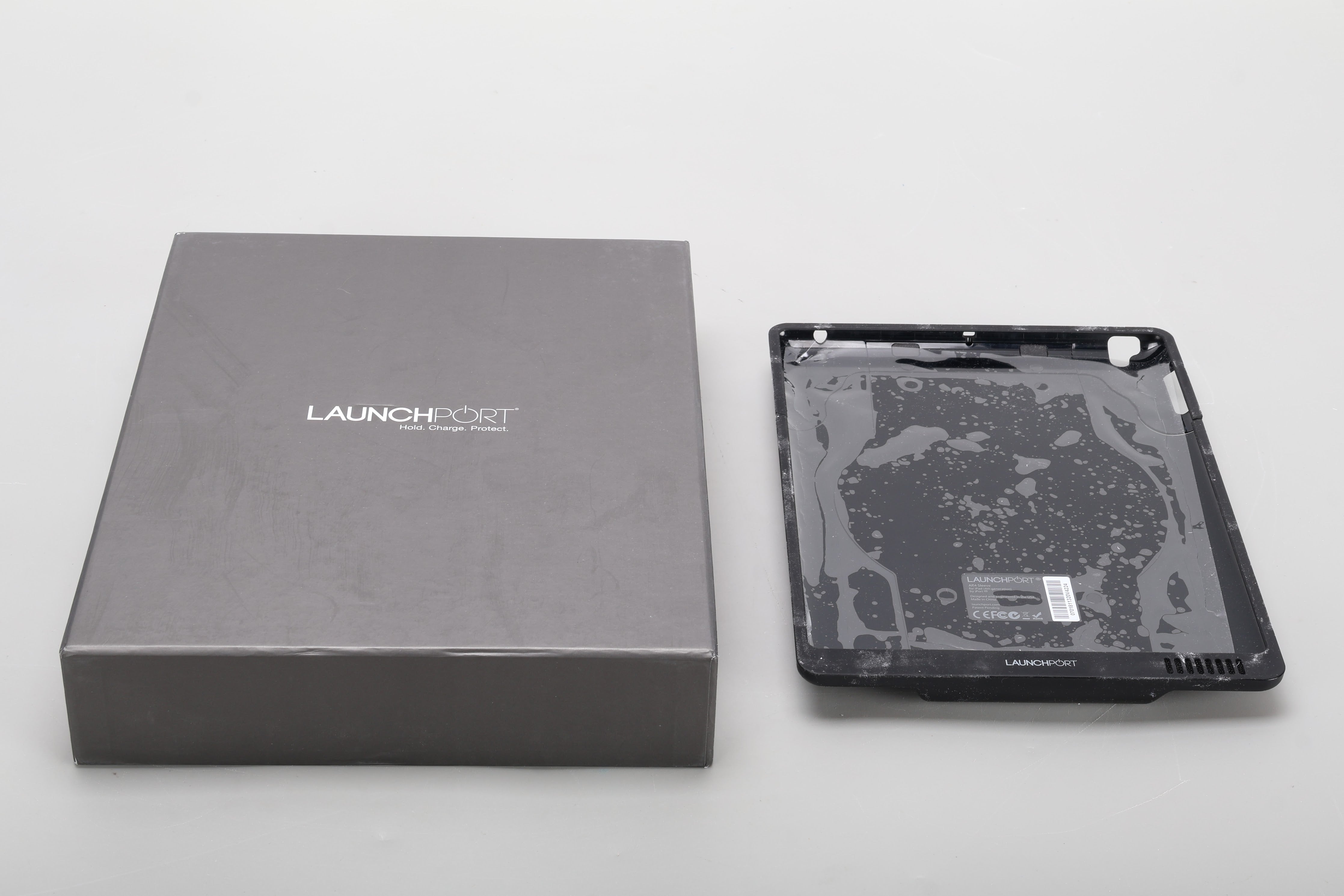 iPort AP.4 Launchport Case For iPad 4th Gen 70181 Black With Box -Fair ...