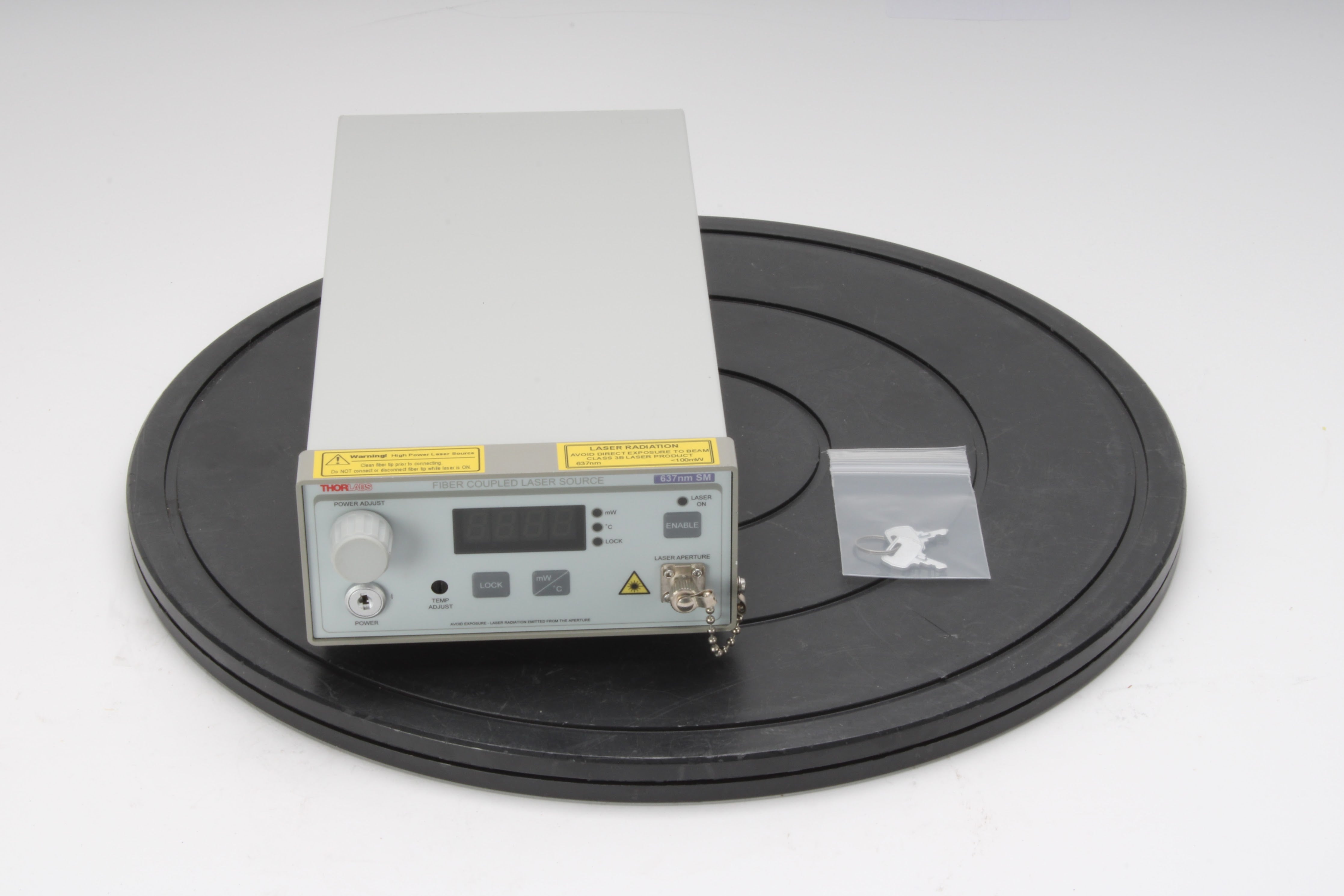 ThorLabs S4FC637 Fiber Coupled Laser Source With 2x Keys – NTC Tech