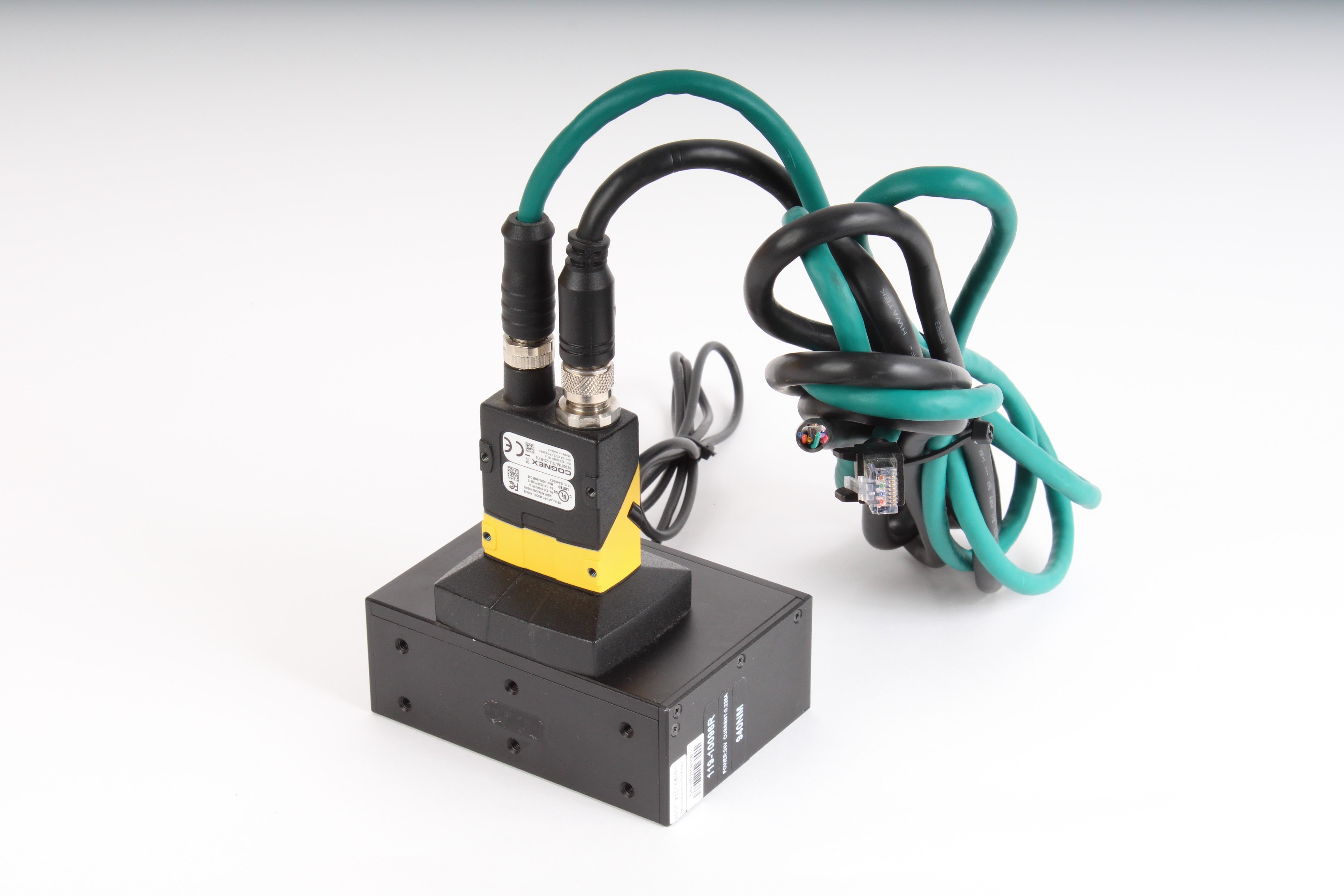 Cognex IS2001M-TFA-25-MYG Machine Vision Scanner W/ 119-10096R Light B ...