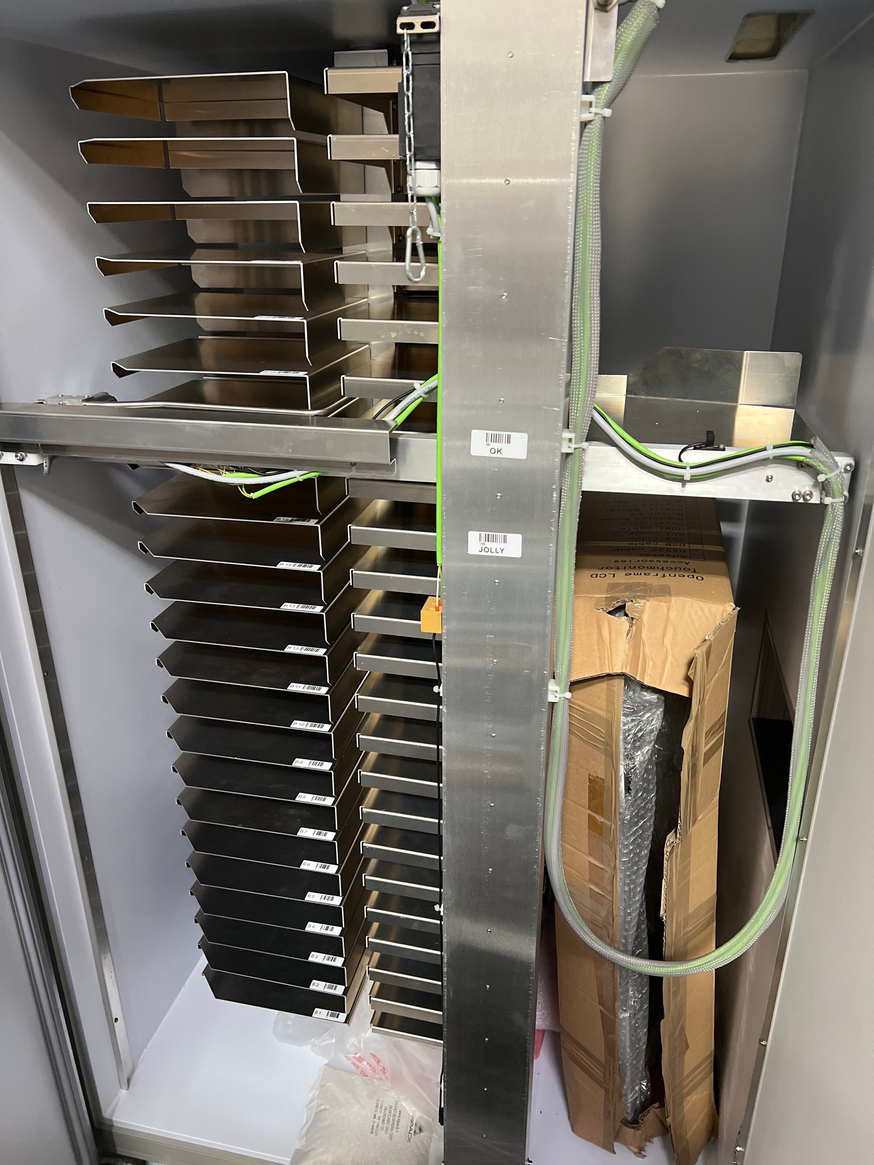 Bicom MIDA 300T Vending Machine for Pre-Cooked Fresh or Frozen Meals W ...