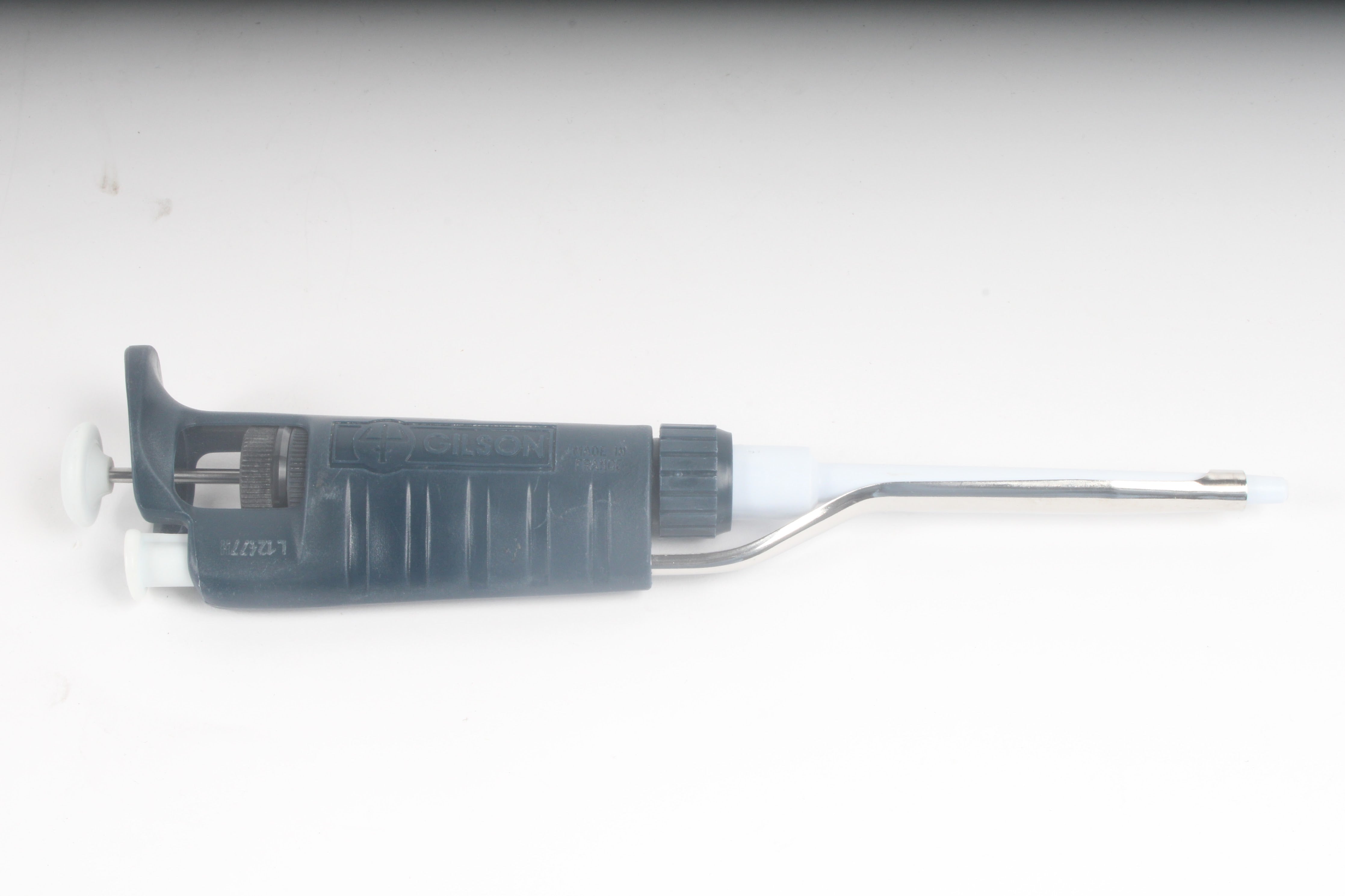 Gilson PIPETMAN Classic P200 Pipette - Fair Condition – NTC Tech