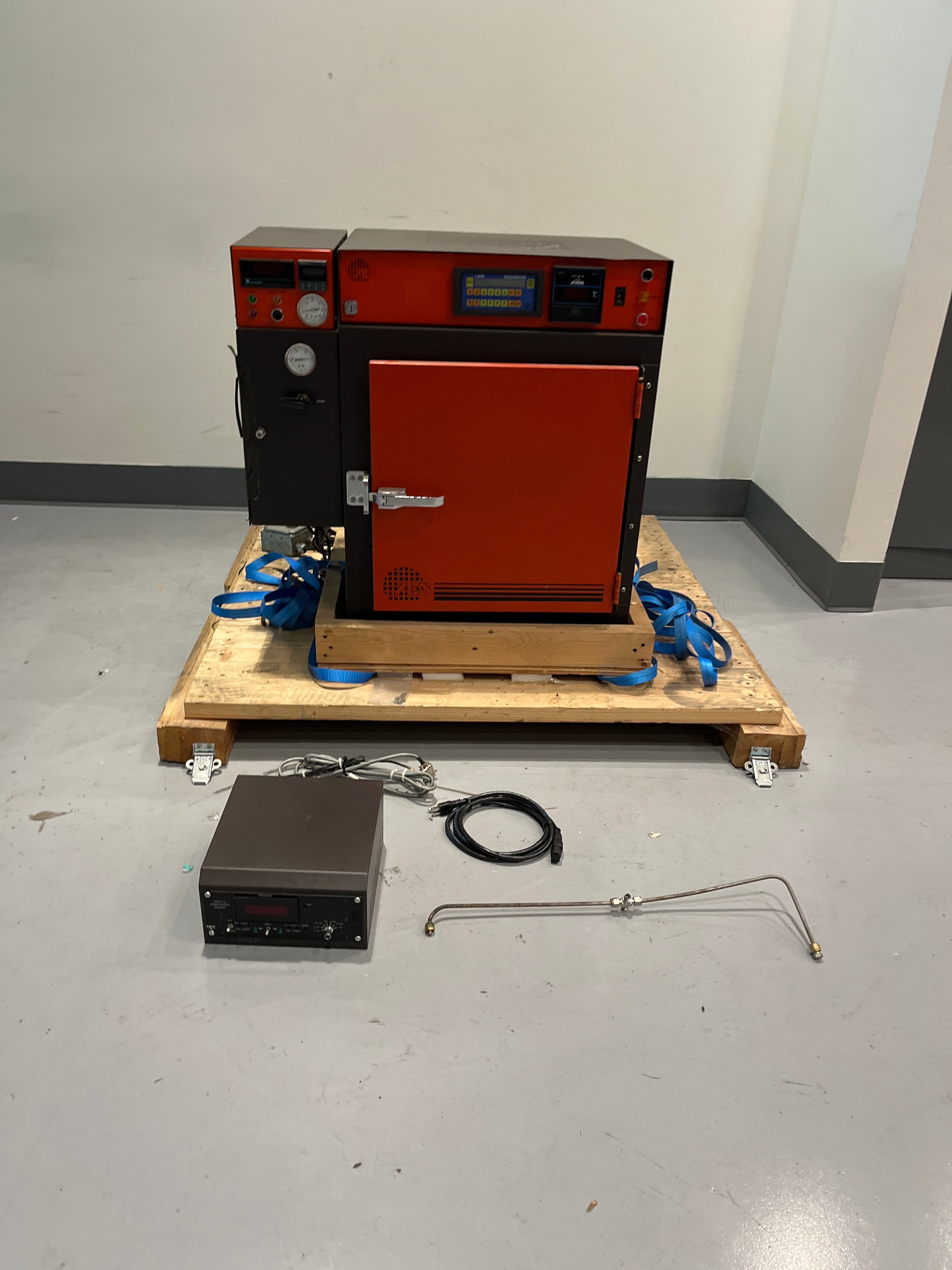 Yield Engineering YES-58SM HMDS Vapor Prime Oven With User Manual - AS ...