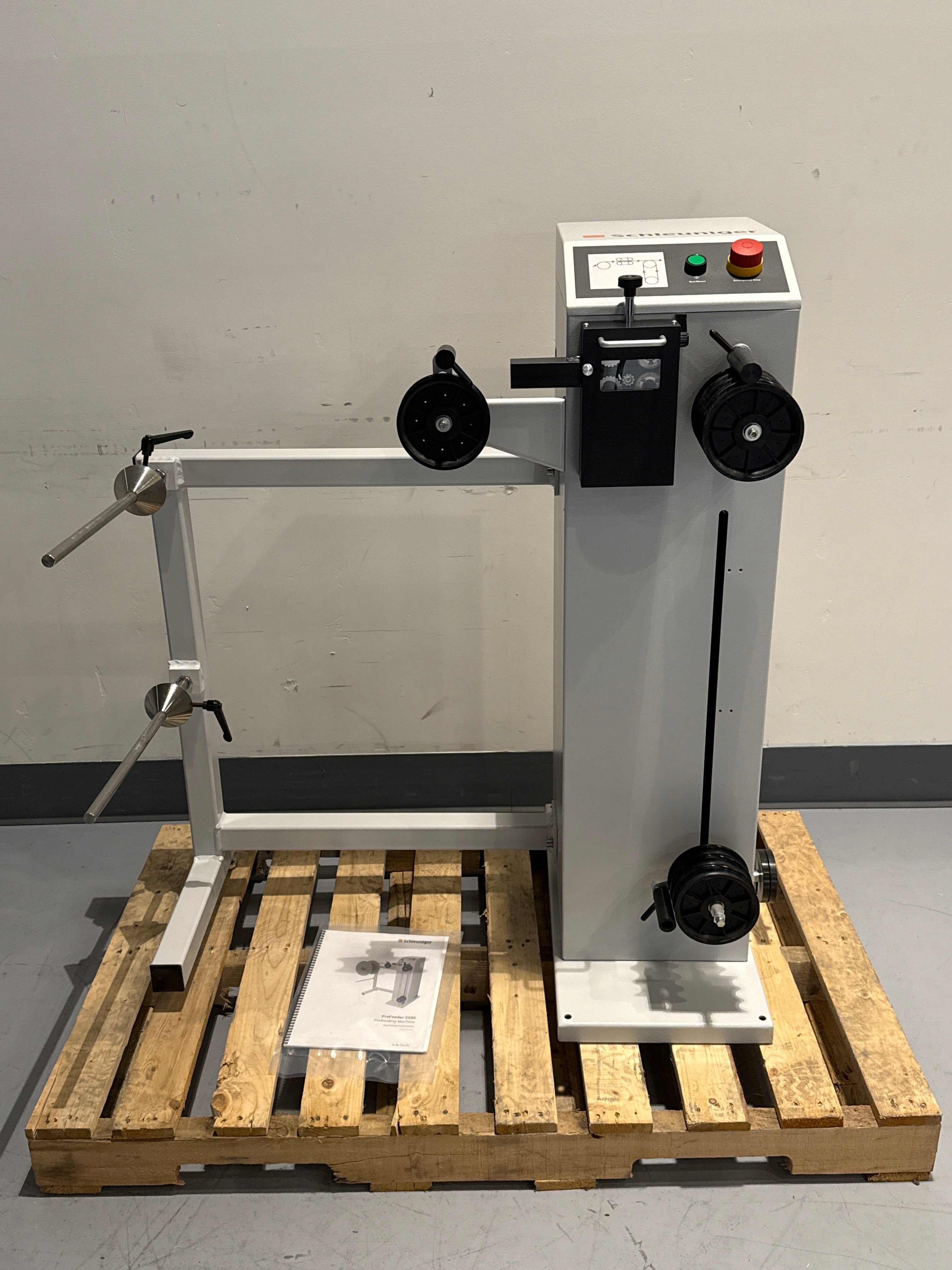 Schleuniger PreFeeder 2200 Prefeeding Machine Puller Type With Operati ...