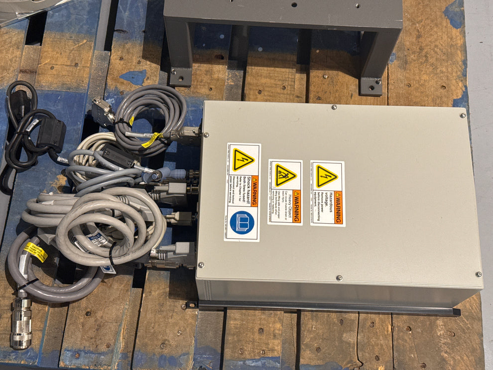 Brooks Automation Series 8 Controller 146832 w/ Wafer Robot 152465 + 0 ...