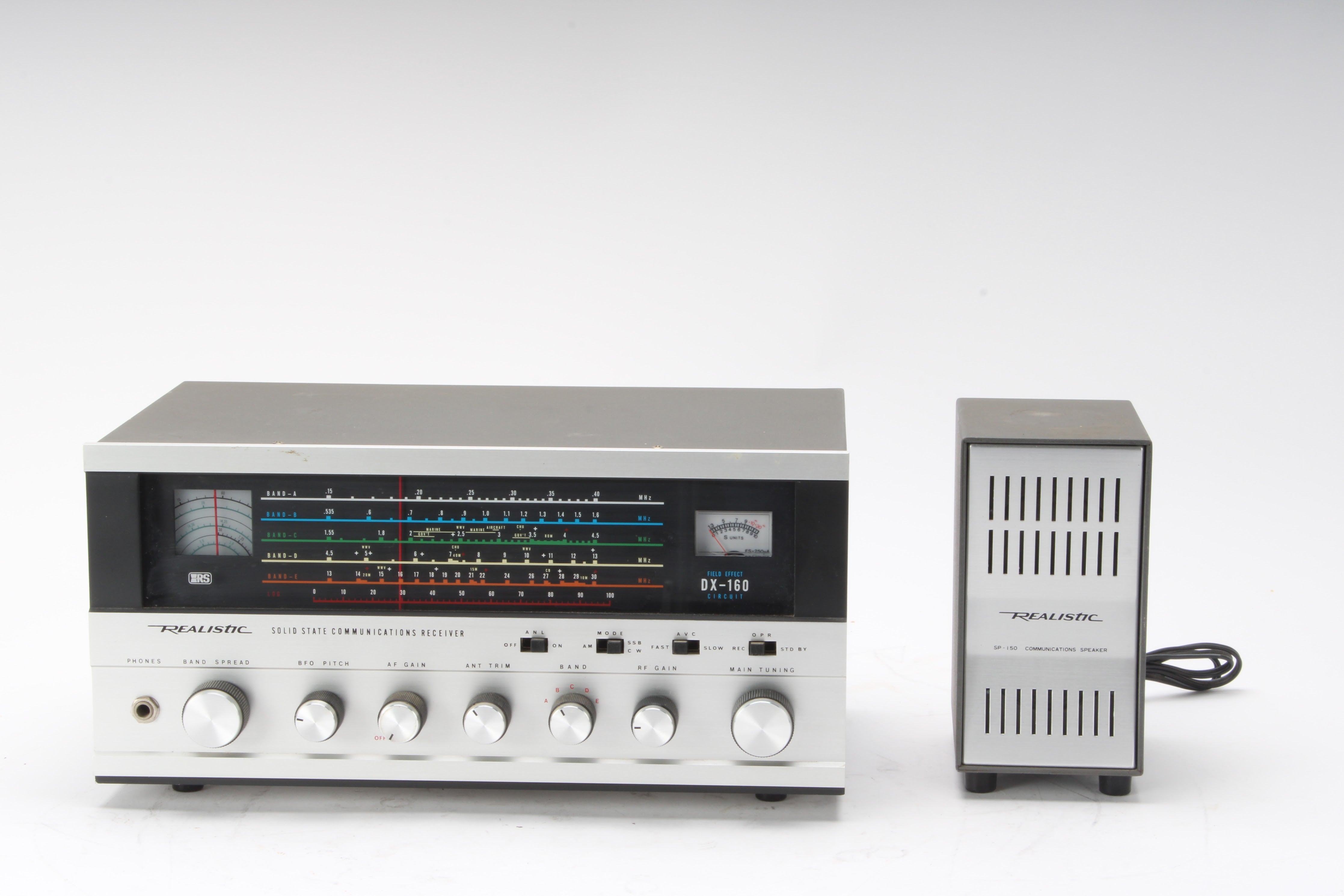 Realistic DX-160 Communications Receiver W/ SP-150 Communication Speak ...