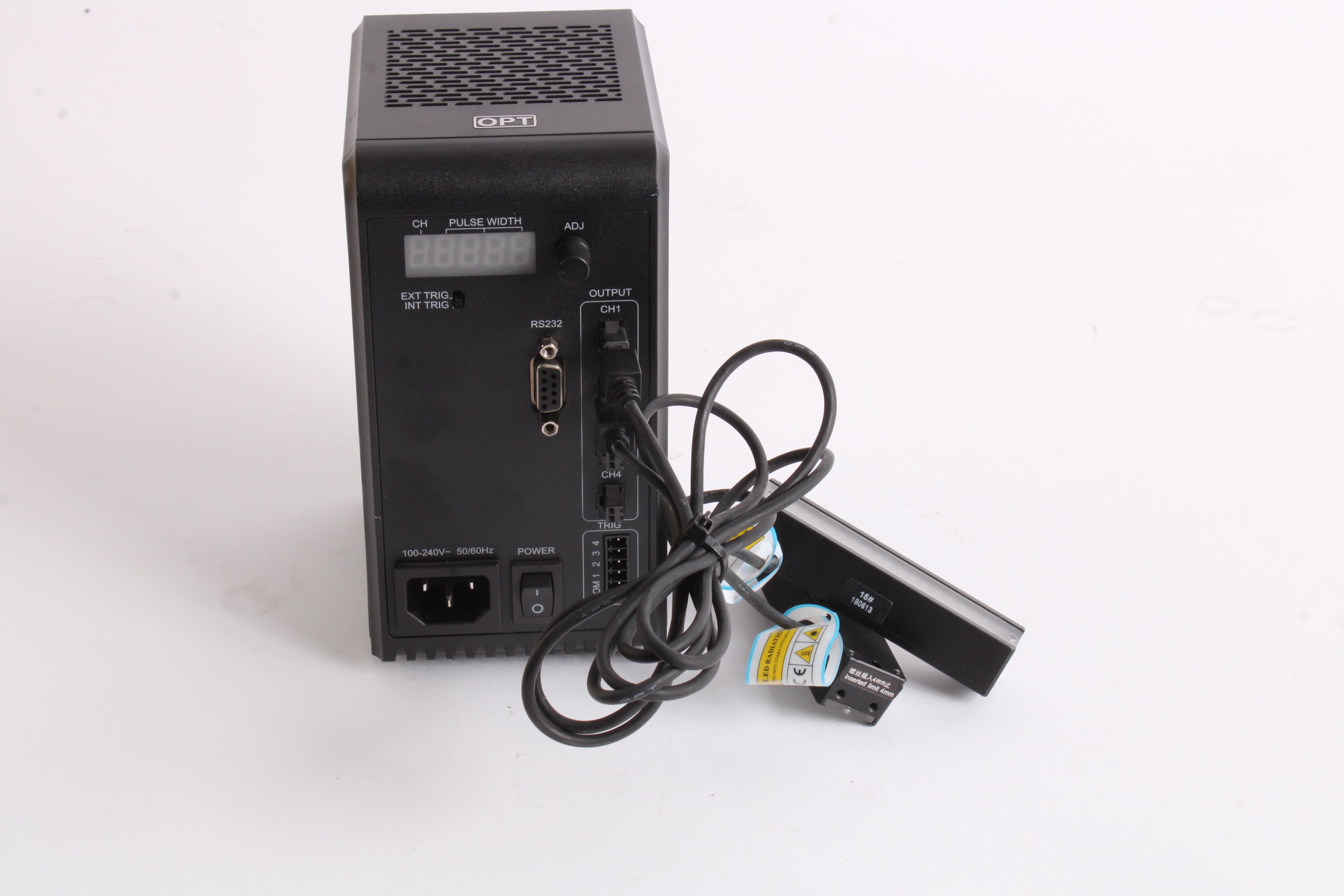 OPT OPT-ADCH48-4 LED Light Controller + 2x OPT-LXT902221-W Led Light U ...