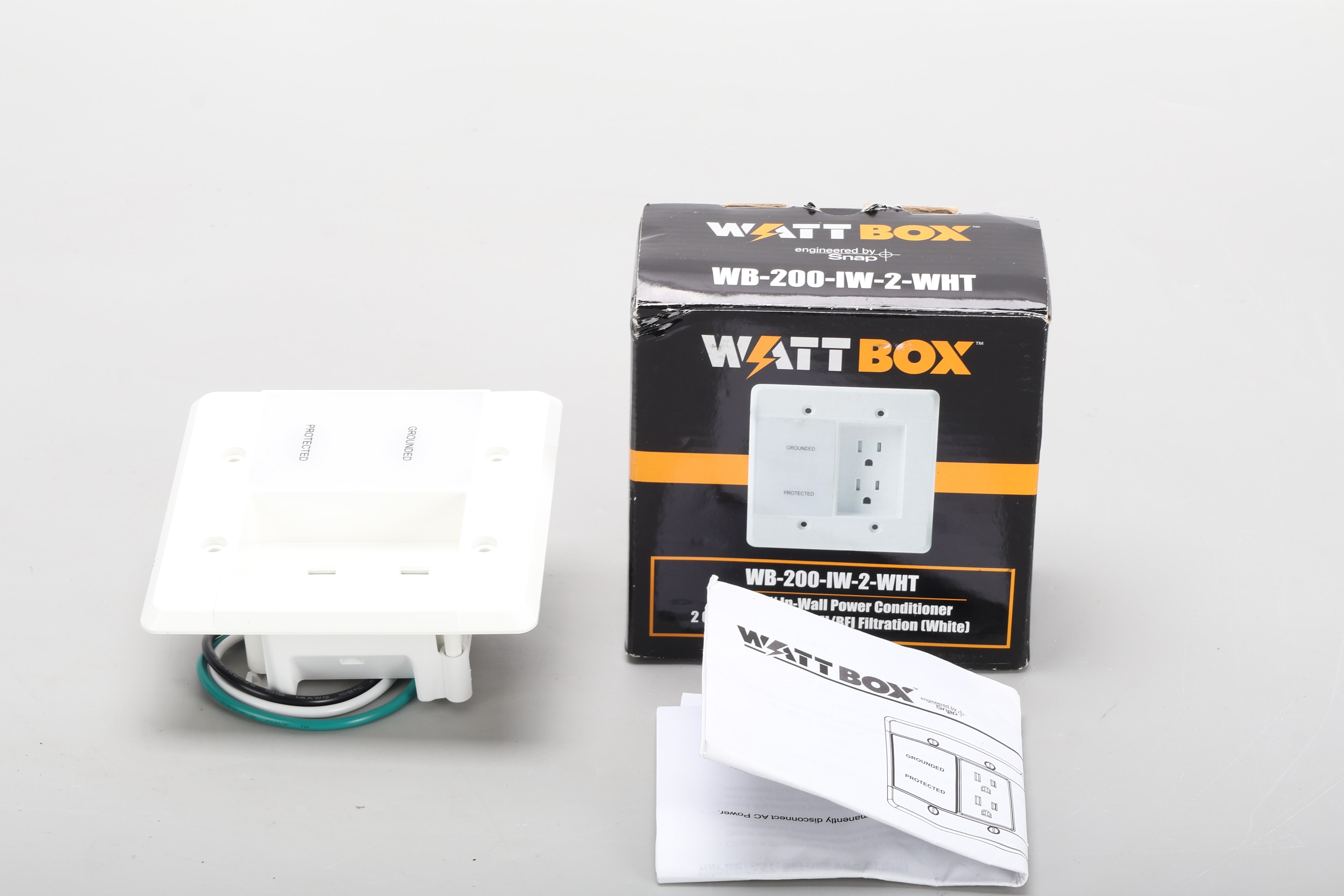 WattBox WB-200-IW-2-WHT 2-Outlet In-Wall Power Conditioner White W/ Bo ...