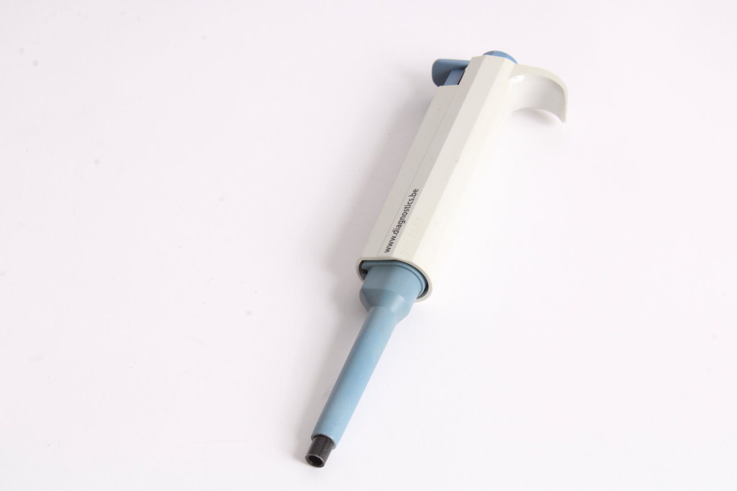 Diagnostics Cyan Pipettes 100-1000ul Pipette Single Channel – NTC Tech