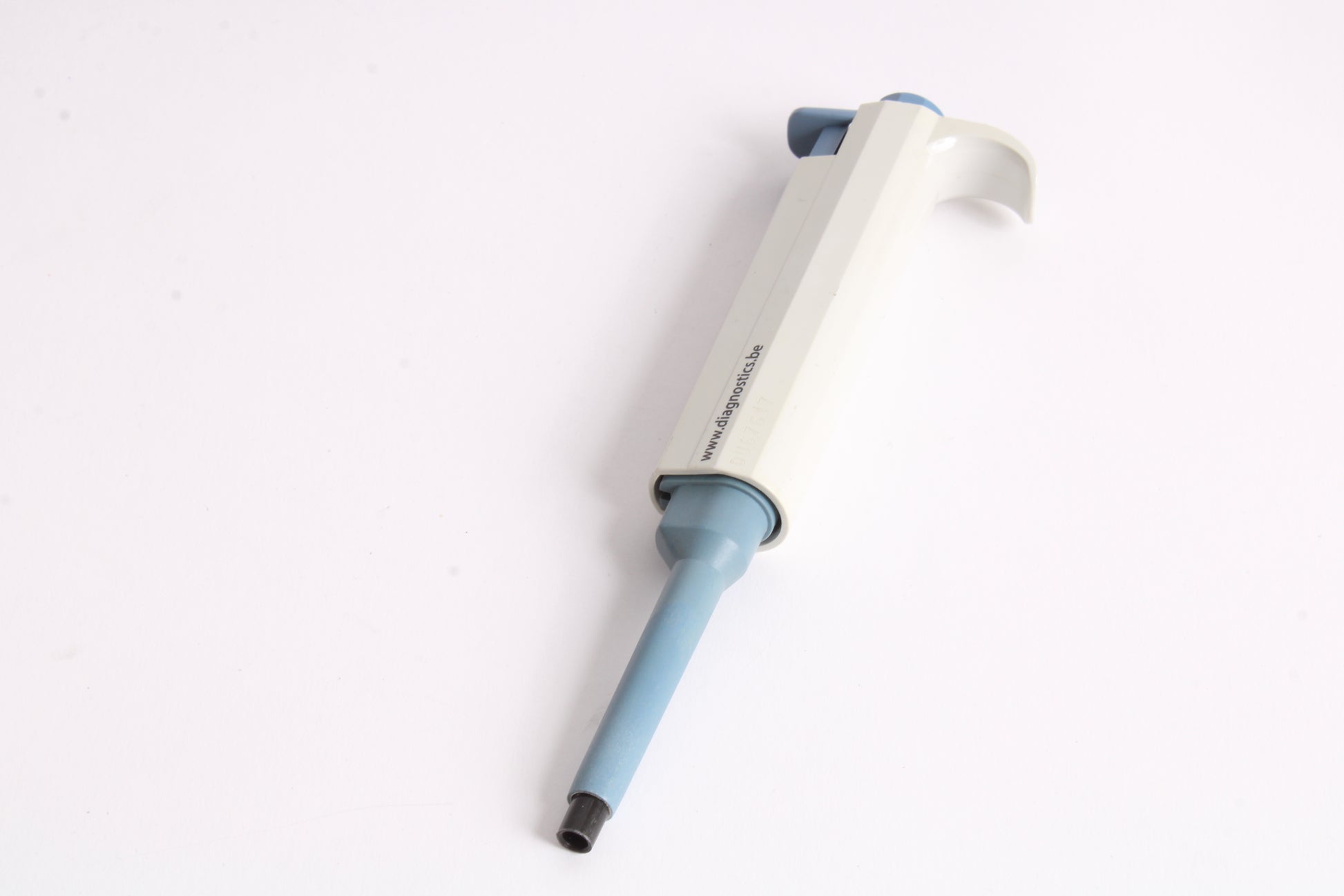 Diagnostics Cyan Pipettes 100-1000ul Pipette Single Channel – NTC Tech