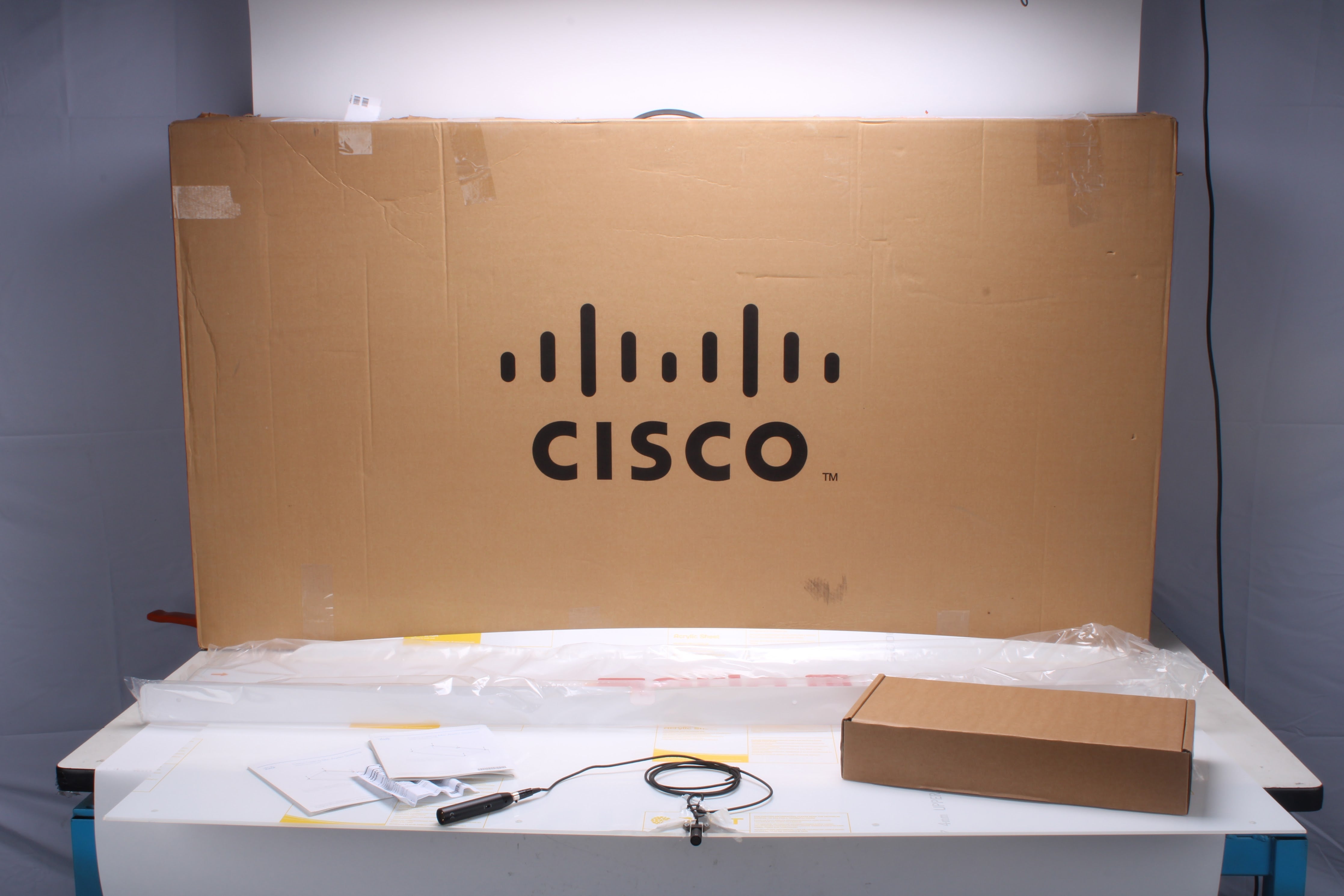 Cisco CTS-MIC-CLNG Ceiling Microphone Kit With Accessory Box - New Ope ...