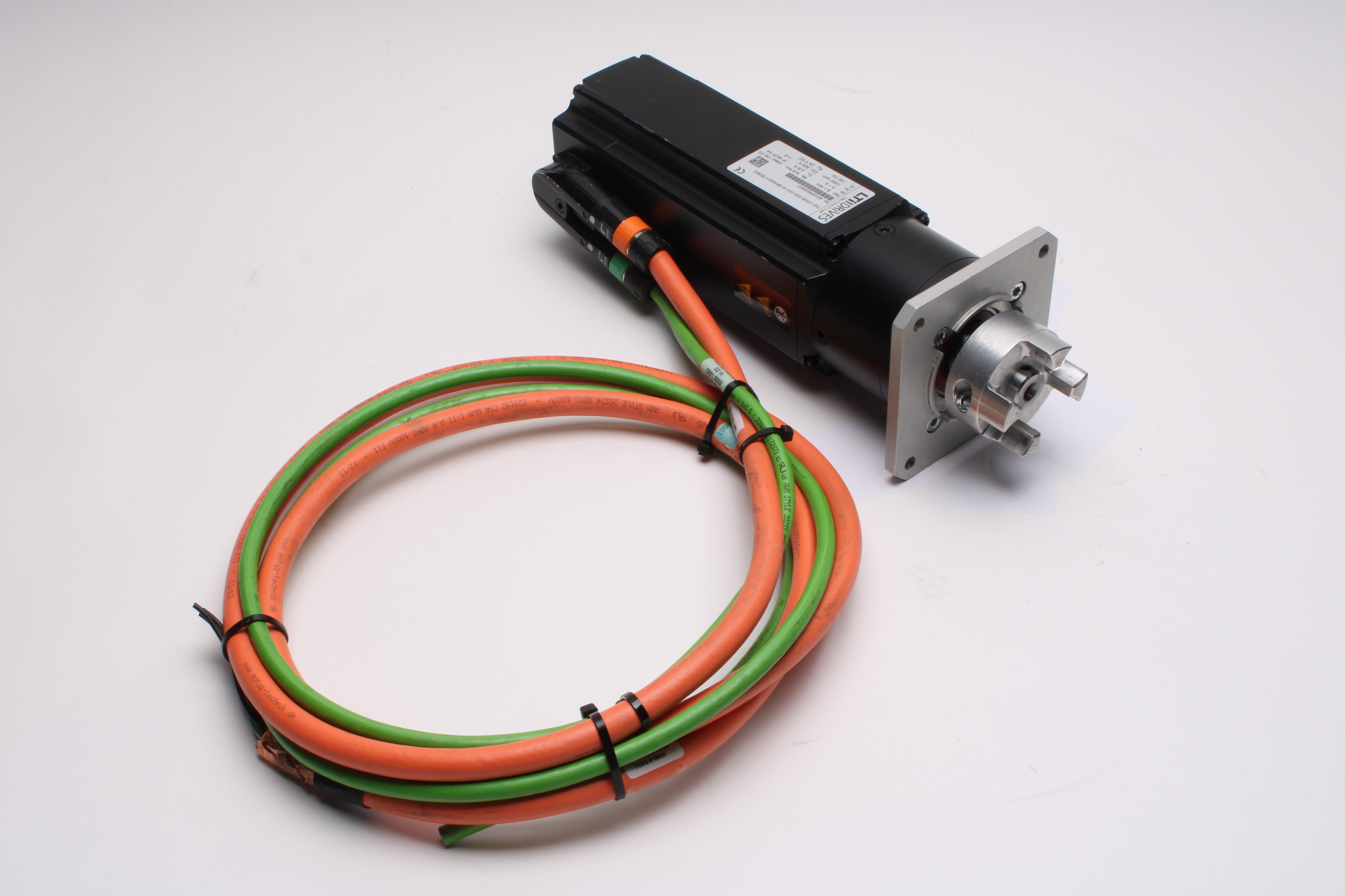 LTi DRiVES LSP08-028-320-30-BPH2MY17E0803 Servo Motor With Cables – NTC ...