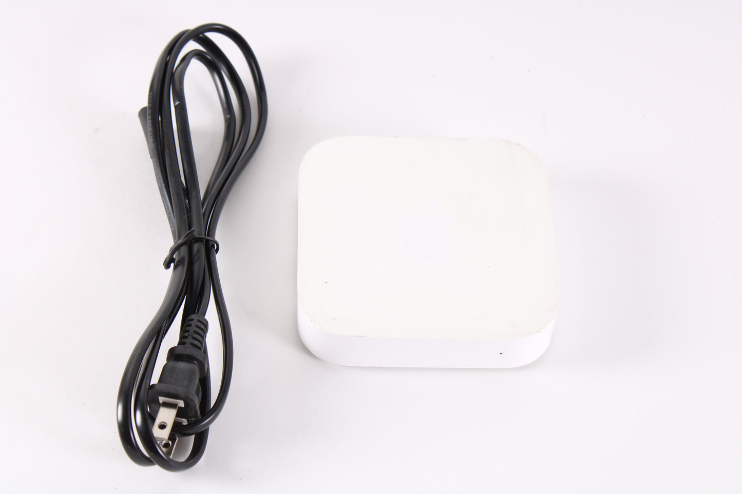 Apple A1392 Airport Express Wireless Router Base Station - Fair Condit ...