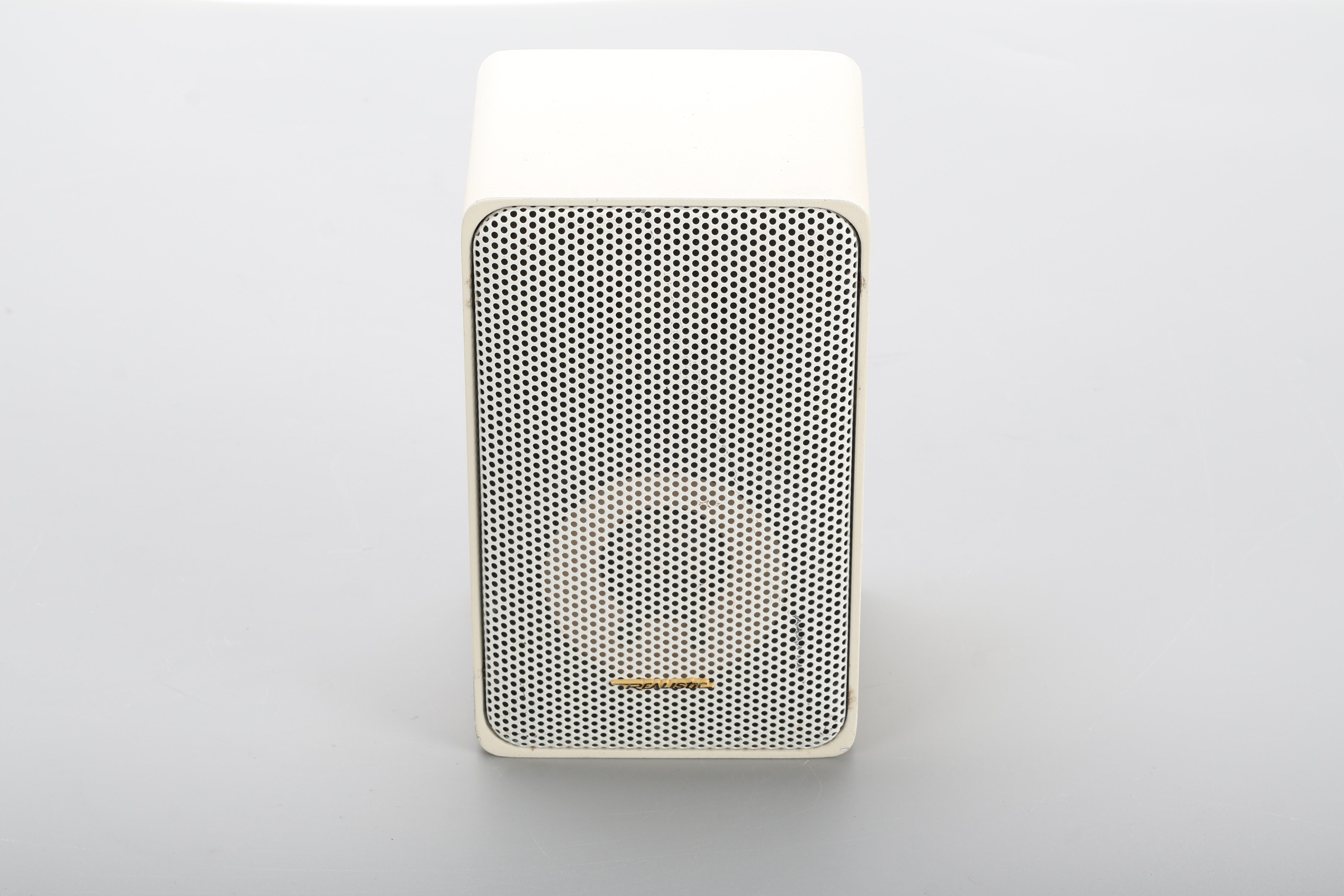 Realistic Minimus -7 Bookshelf Speaker 40-2045 White - Single – NTC Tech