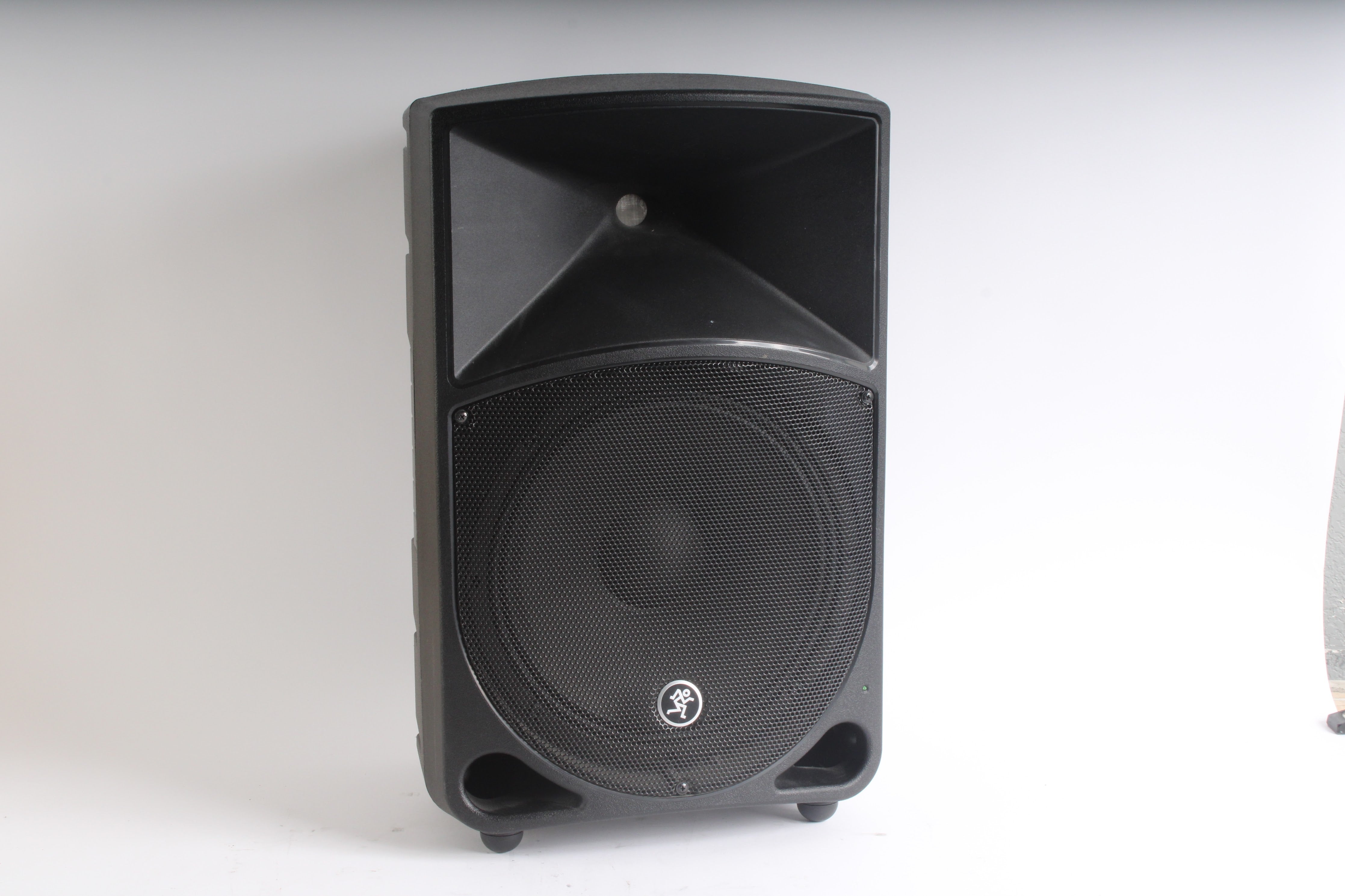 Loud Technologies Thump 12 1000W 12" Powered Loudspeaker – NTC Tech