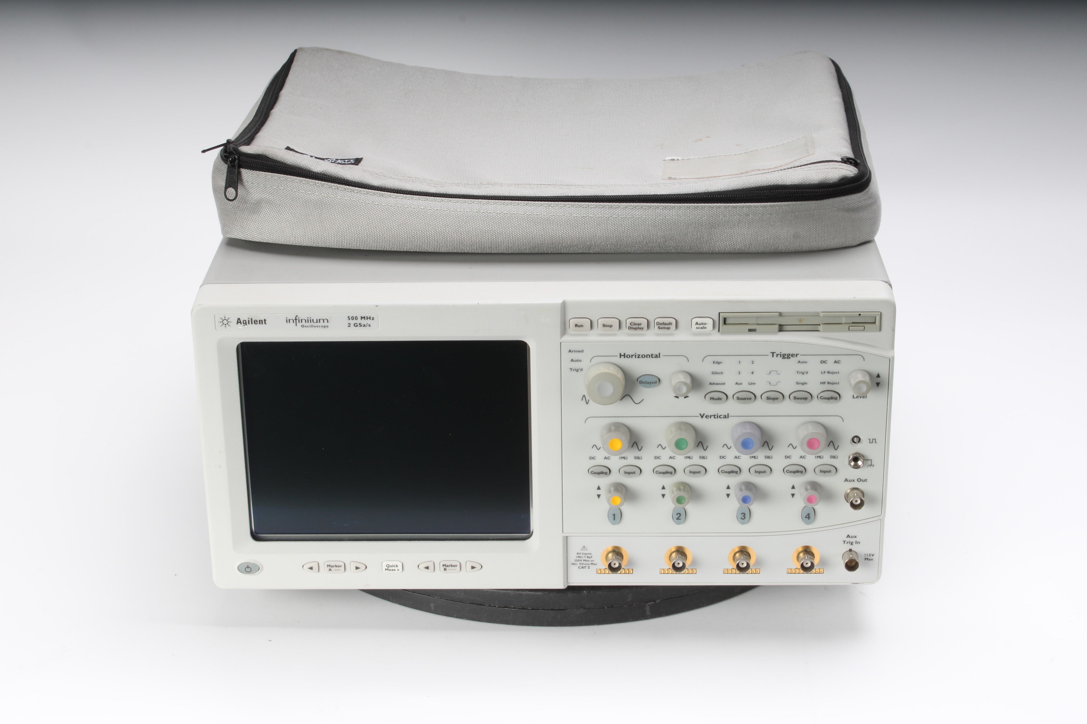 HP 54825A Infiniium Oscilloscope 4 Channels 500 MHz 2 GSa/S With Acces ...