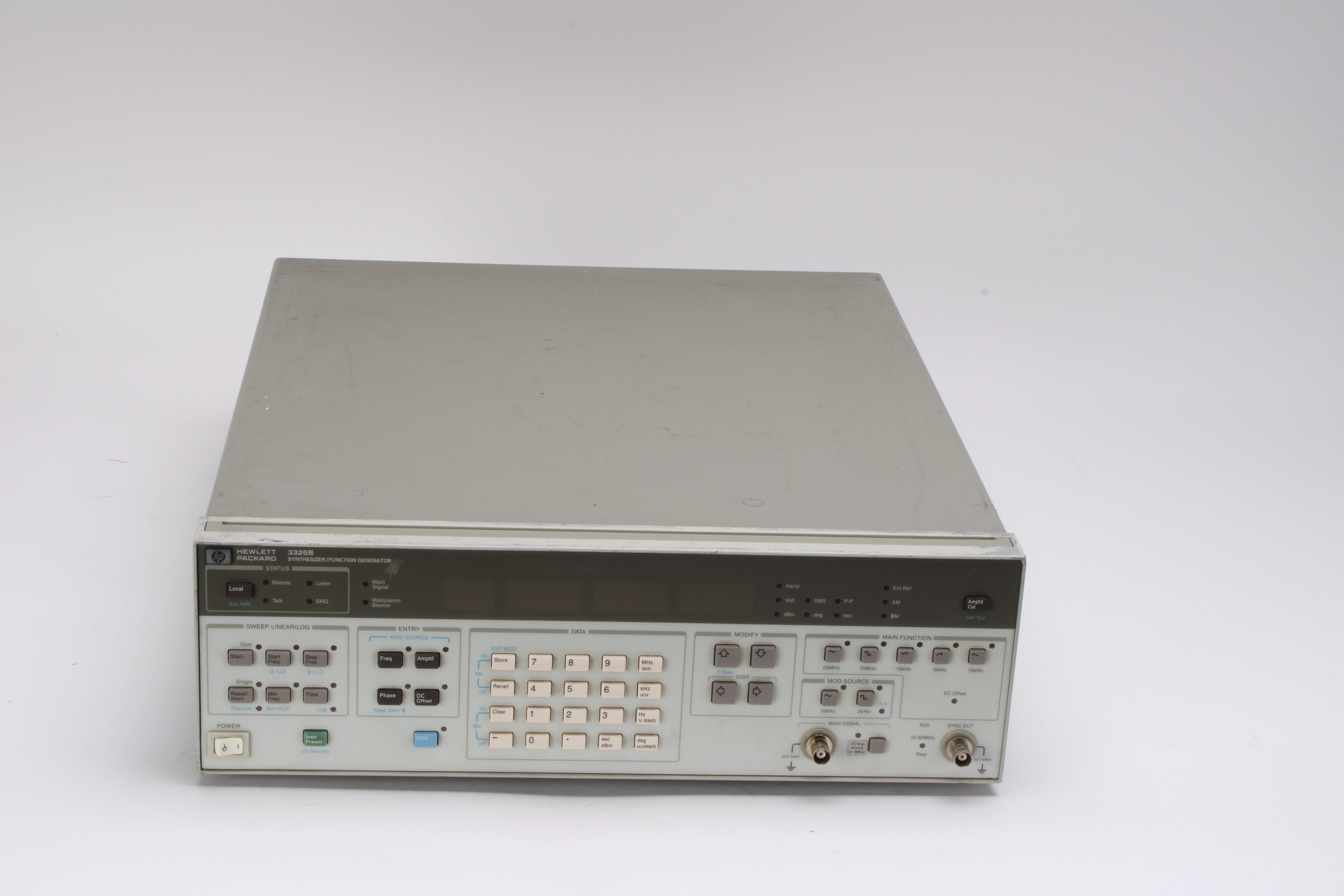 Hewlett Packard HP 3325B Synthesizer / Function Generator W/ Options 0 ...