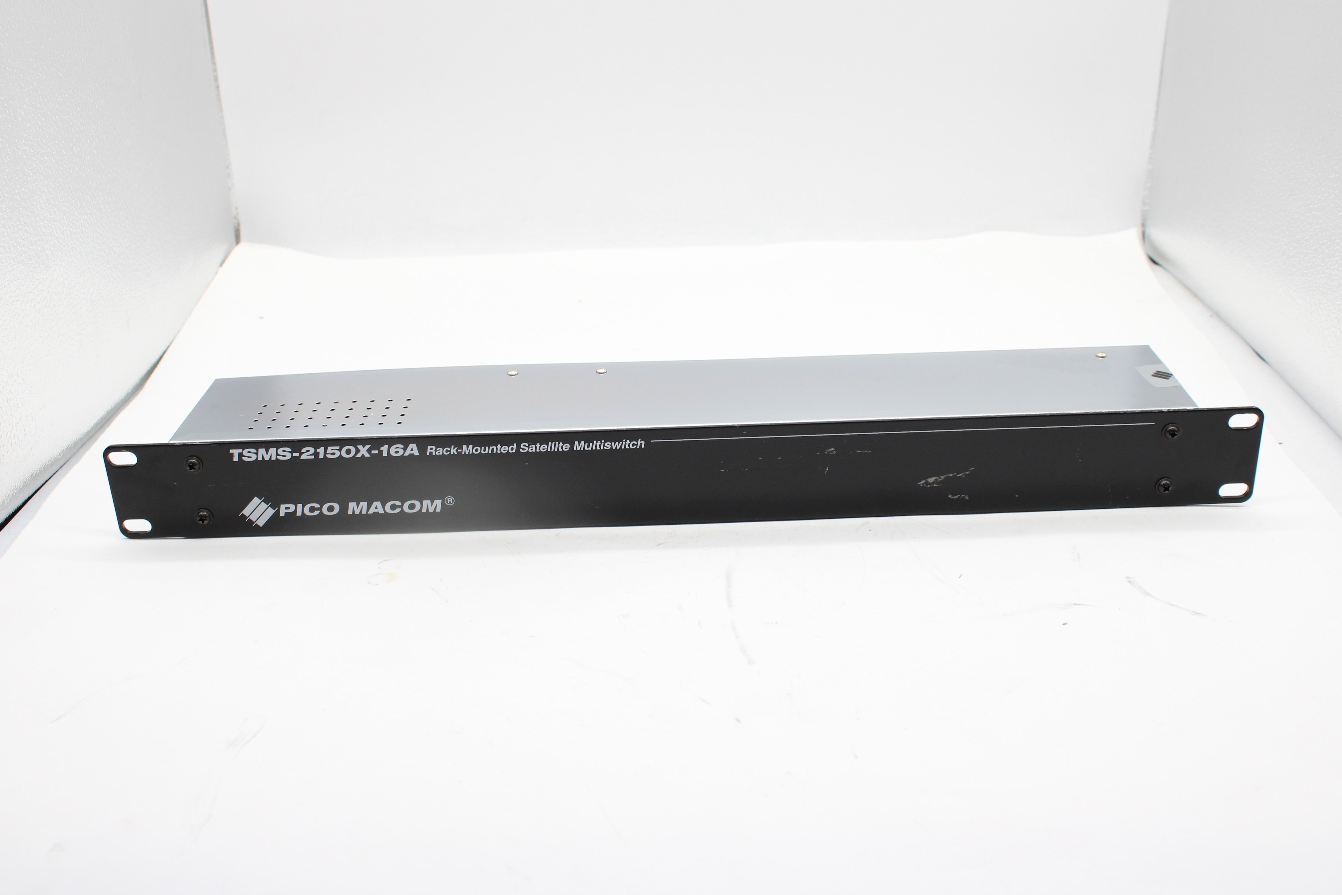 Pico Macom TSMS-2150X-16A Rack-Mounted Satellite Multiswitch 2 X 16 ...