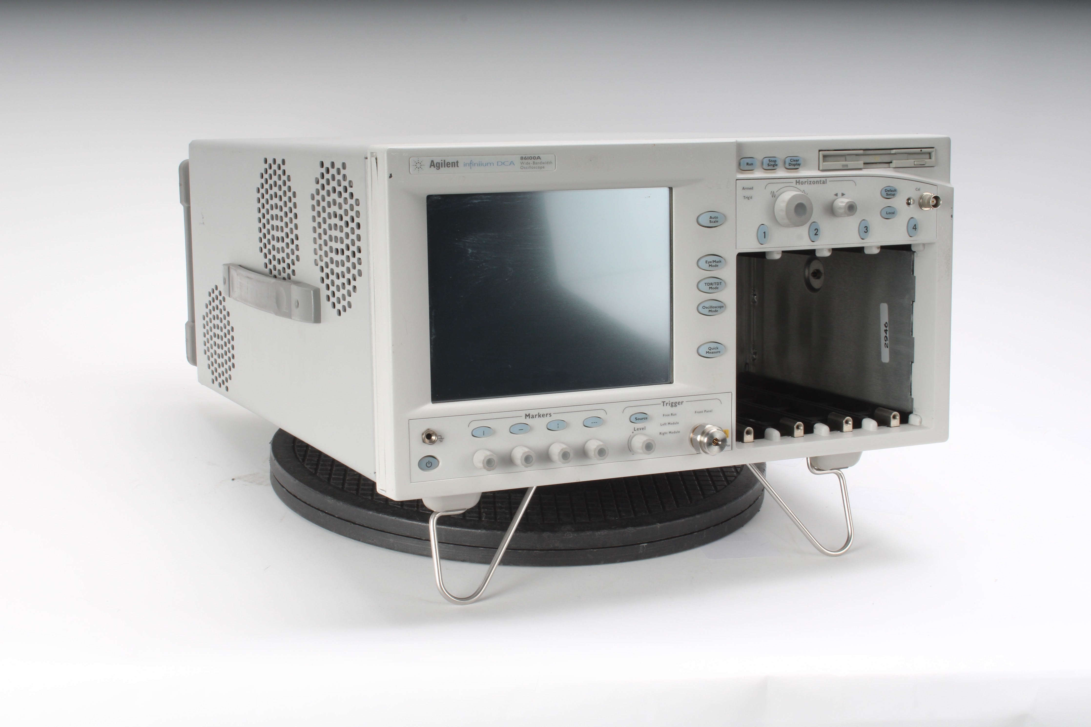 Agilent 86100A Infiniium DCA Wide-Bandwidth Oscilloscope W/ Options 00 ...