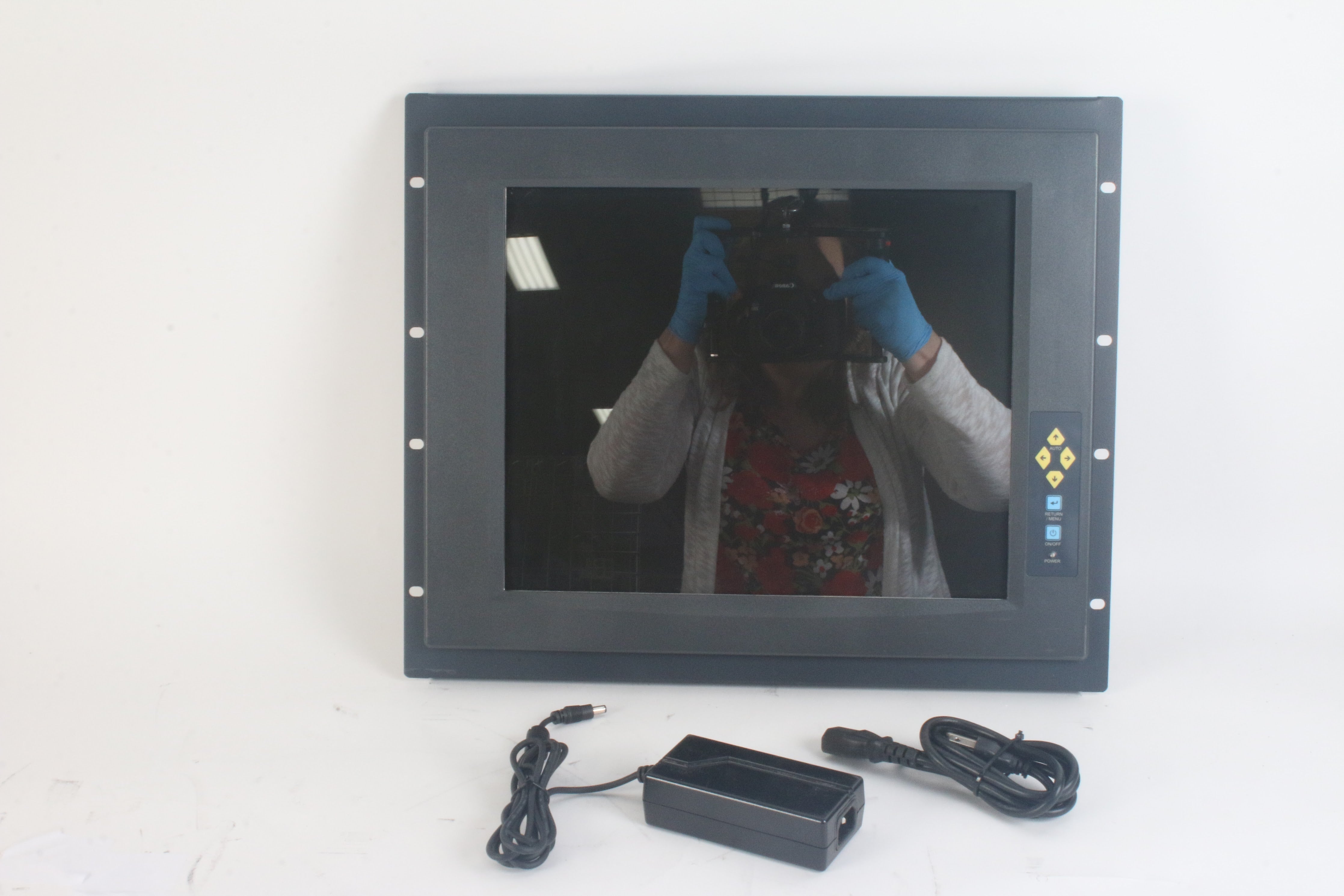 ICP DM-170D-R2 Display 17 in. LCD Monitor With VGA and DVI Input W/ Po ...