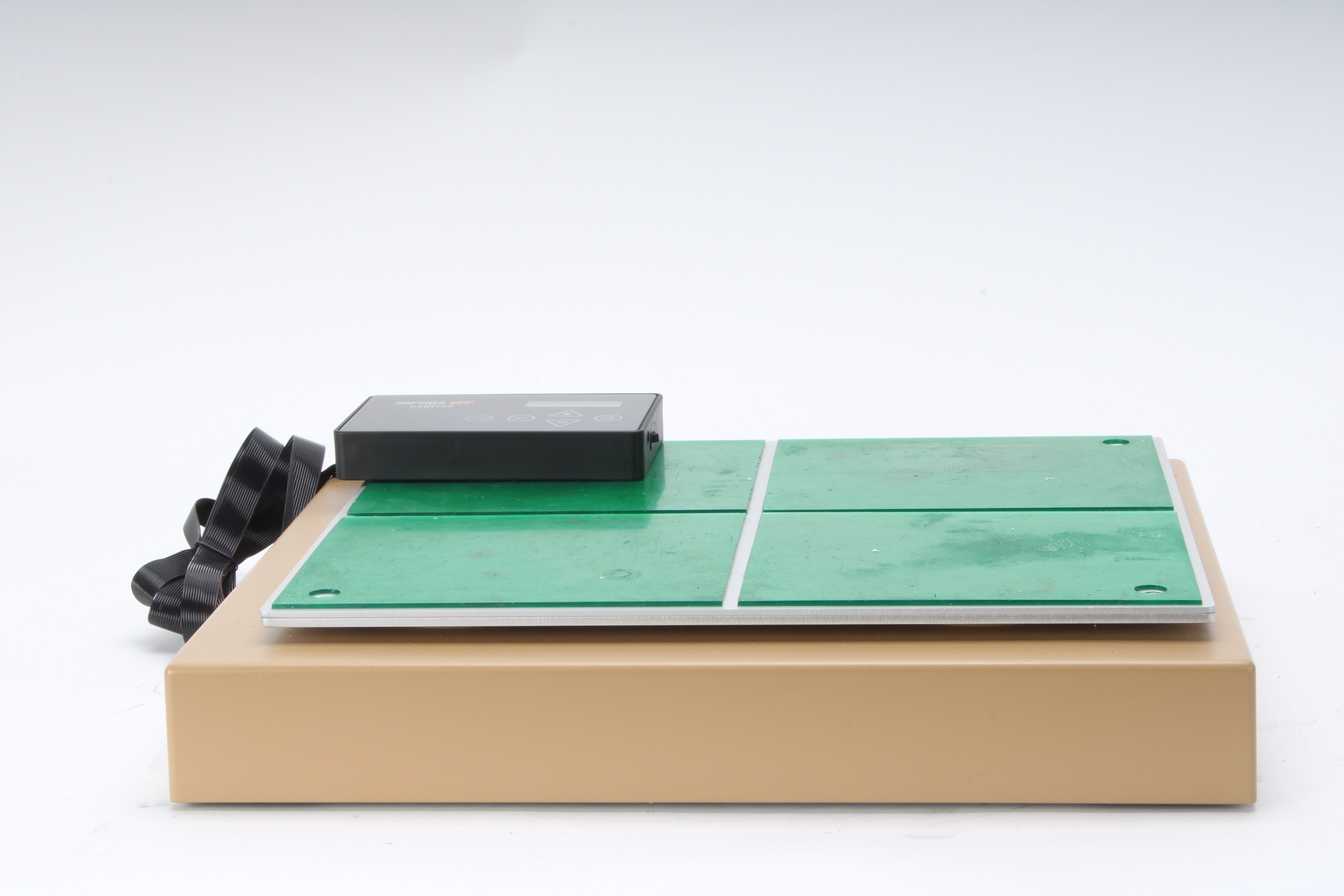 Infors HT Celltron Laboratory Shaker for CO2 Incubators - Fair Conditi ...